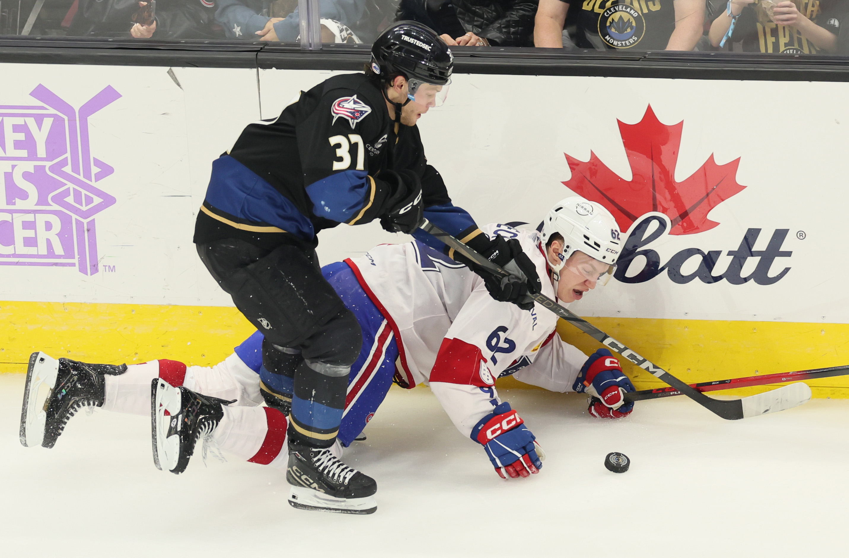 Cleveland Monsters vs. Laval Rocket in game 2 of AHL's North Division ...
