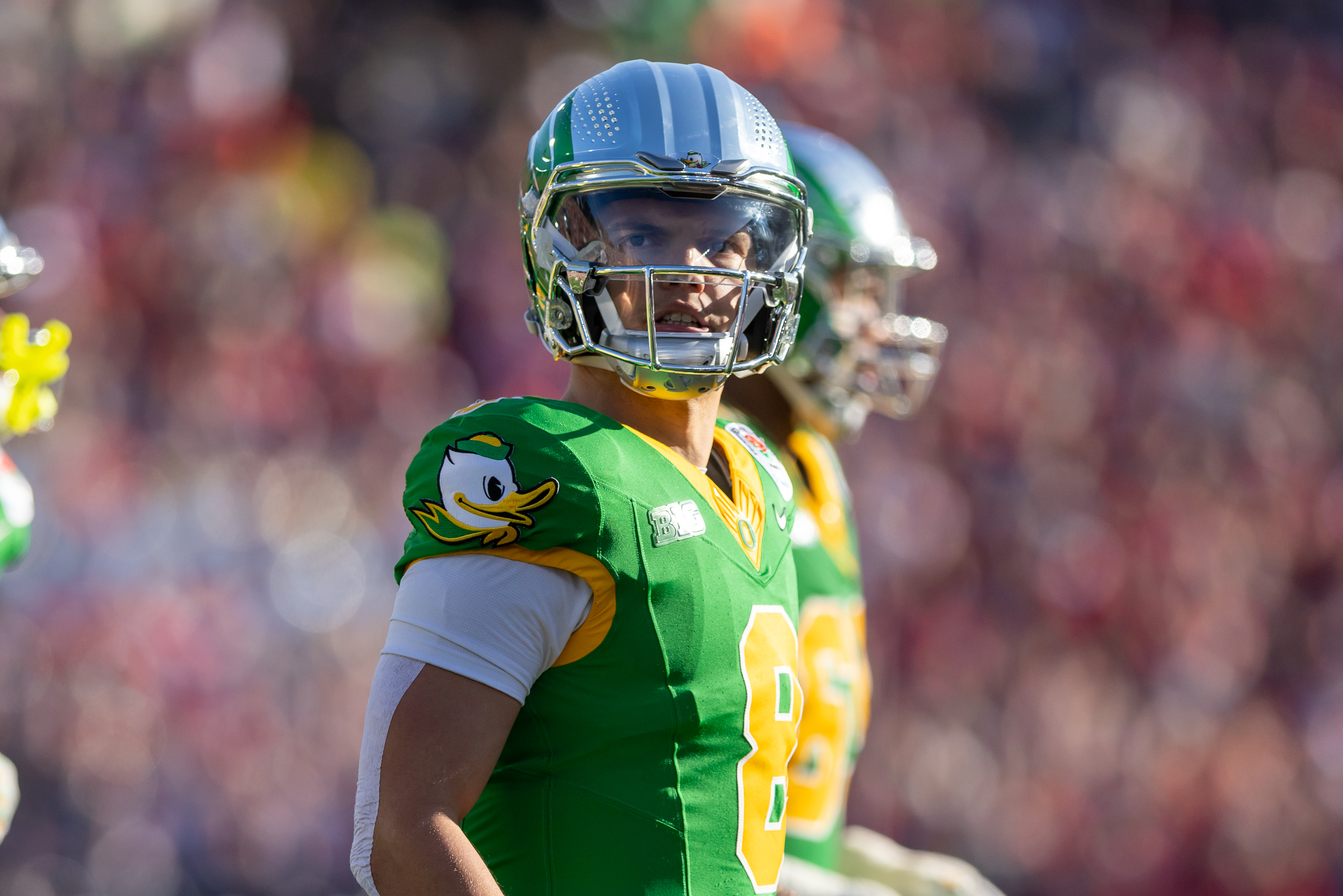 No. 1 Oregon Ducks vs. No. 8 Ohio State Buckeyes CFP quarterfinal at ...