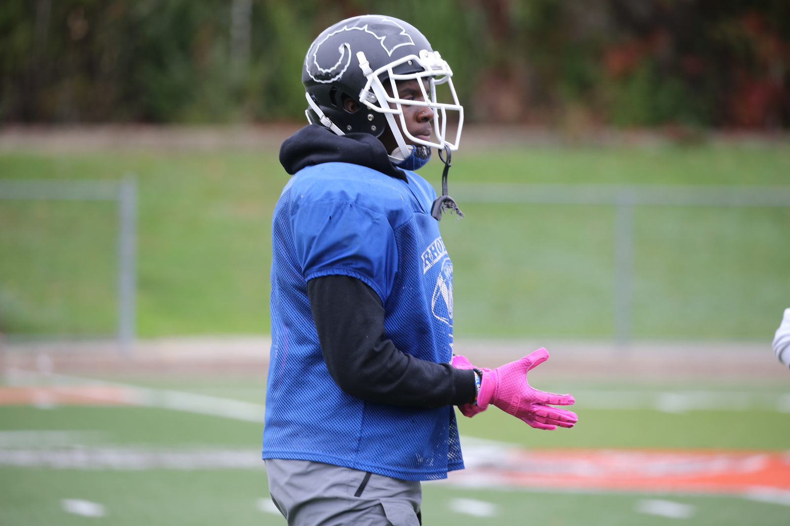 Rhodes High School football team makes the playoffs for the first time ...