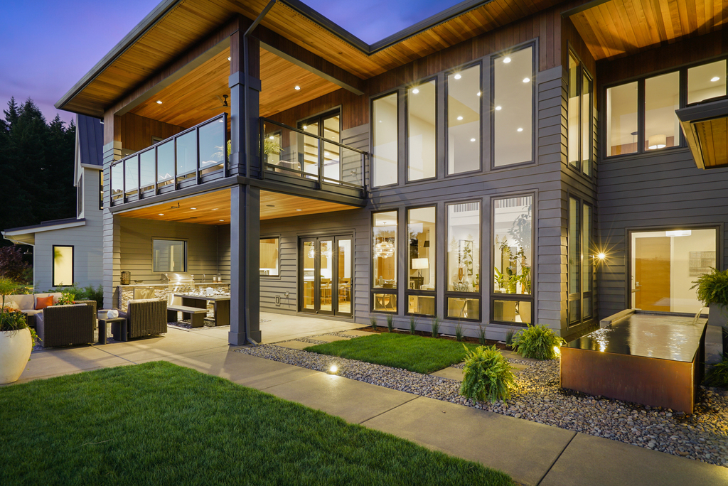 2010s Street of Dreams luxury home trends - oregonlive.com