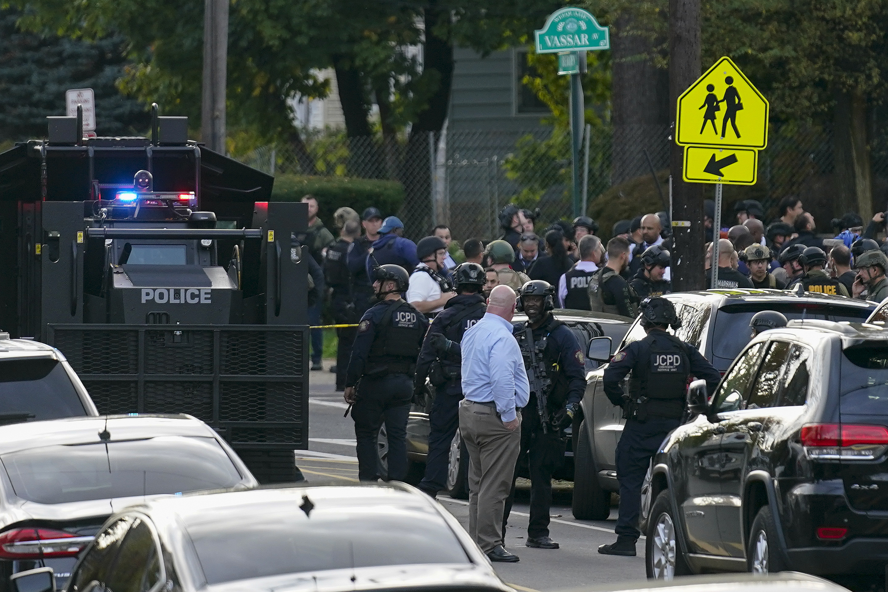 2 Newark police officers shot by gunman, officials say (PHOTOS) - nj.com