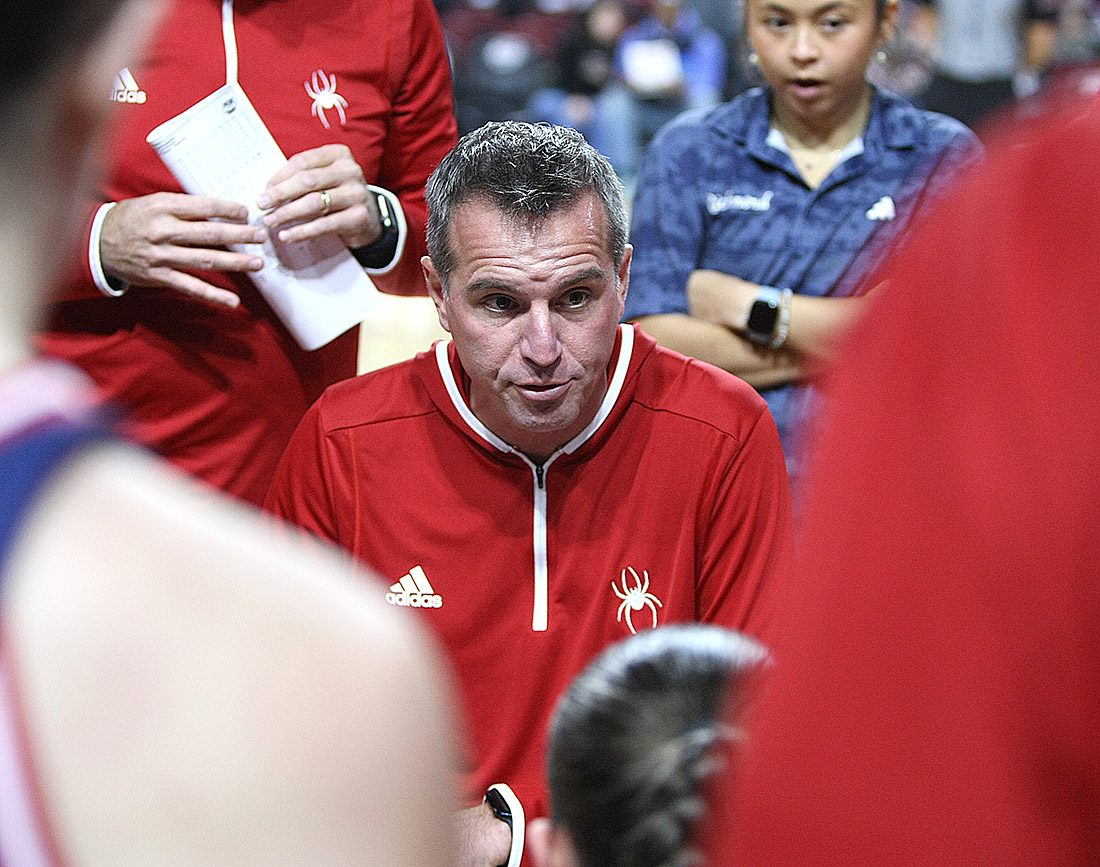 UMass Women's Basketball vs Richmond 1/5/25 - masslive.com