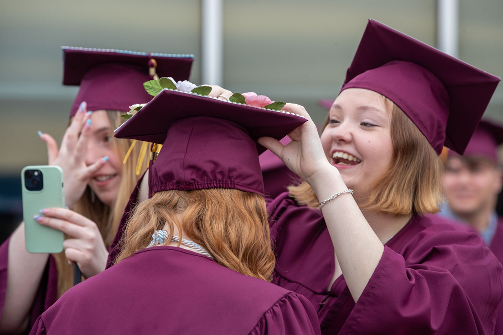 Big Spring High School Commencement Friday night - pennlive.com