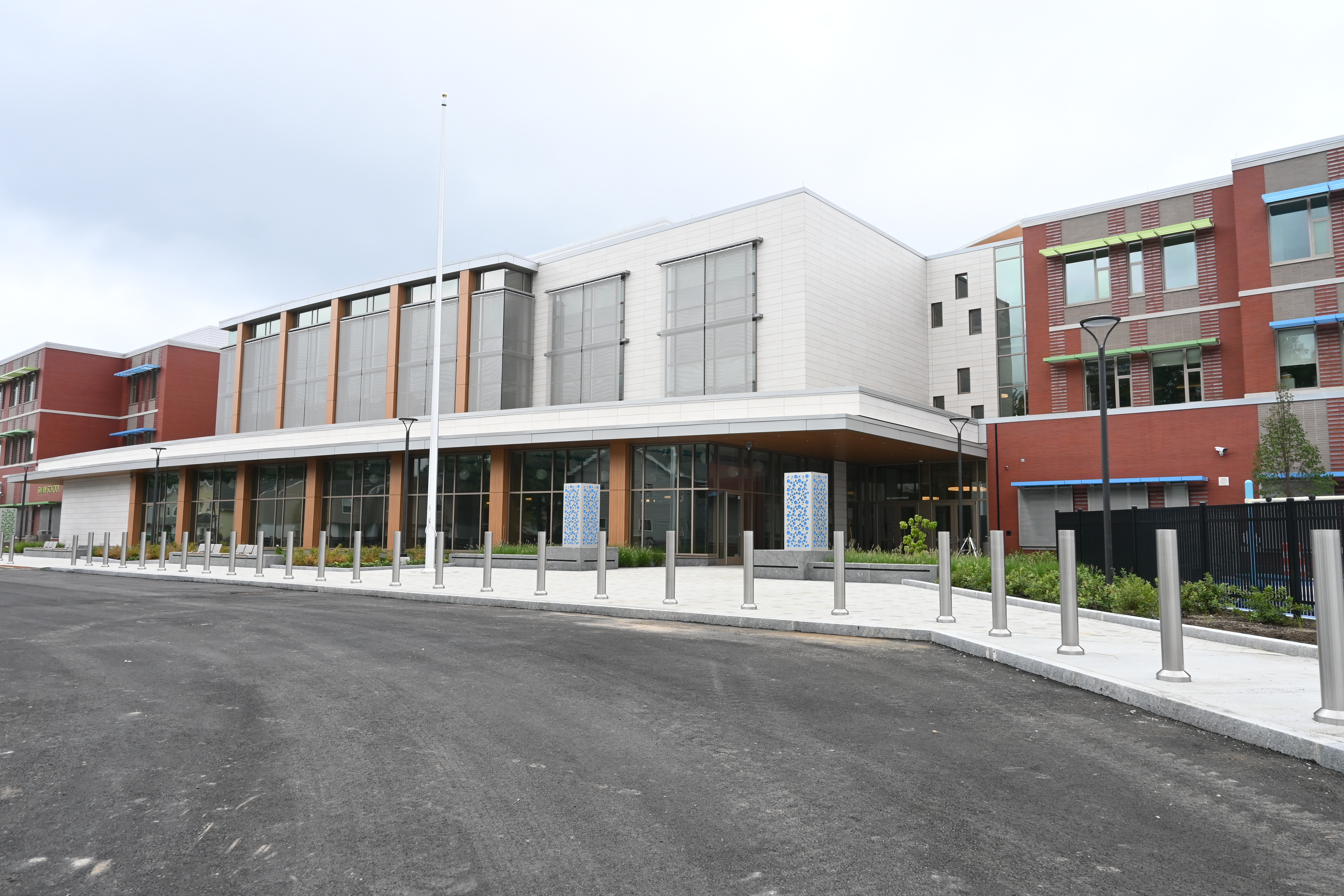 New William N. DeBerry and Benjamin Swan Elementary School building ...