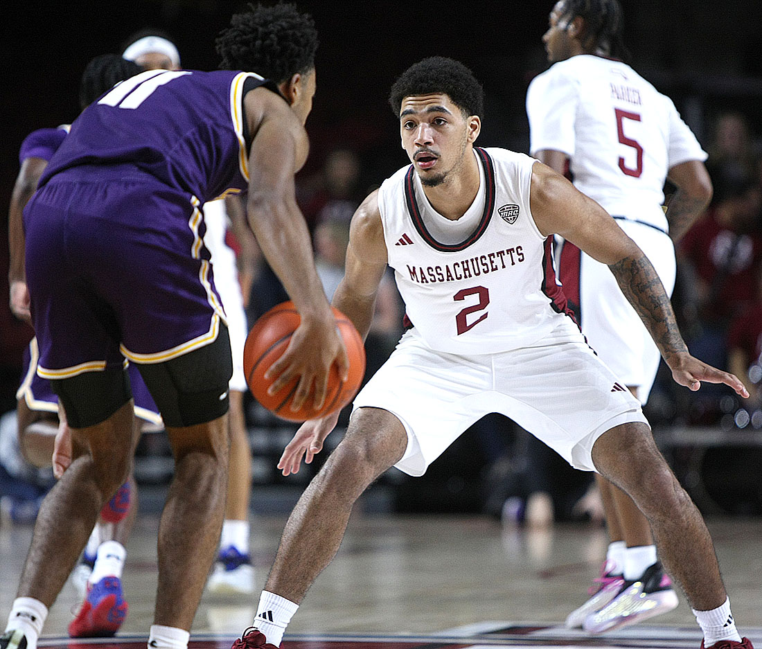 UMass Men's Basketball vs UAlbany 11/8/25 - masslive.com