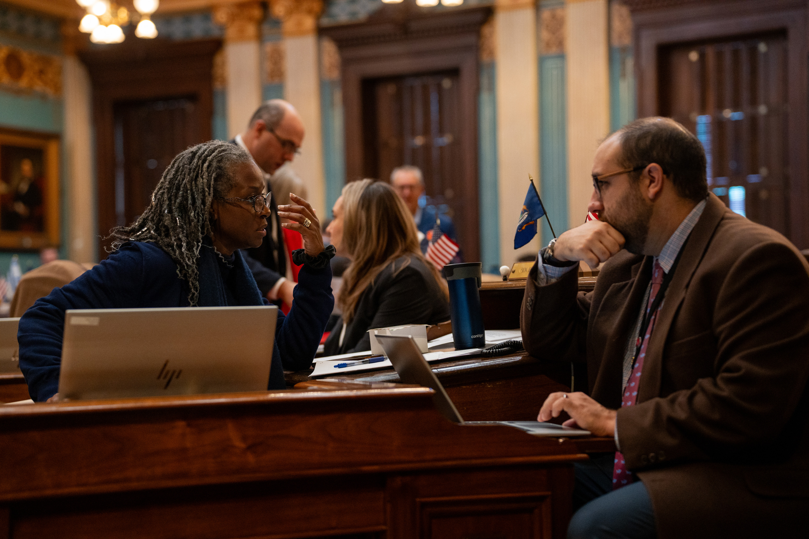 Senator Geiss helps Momnibus Bill Package through Senate - mlive.com