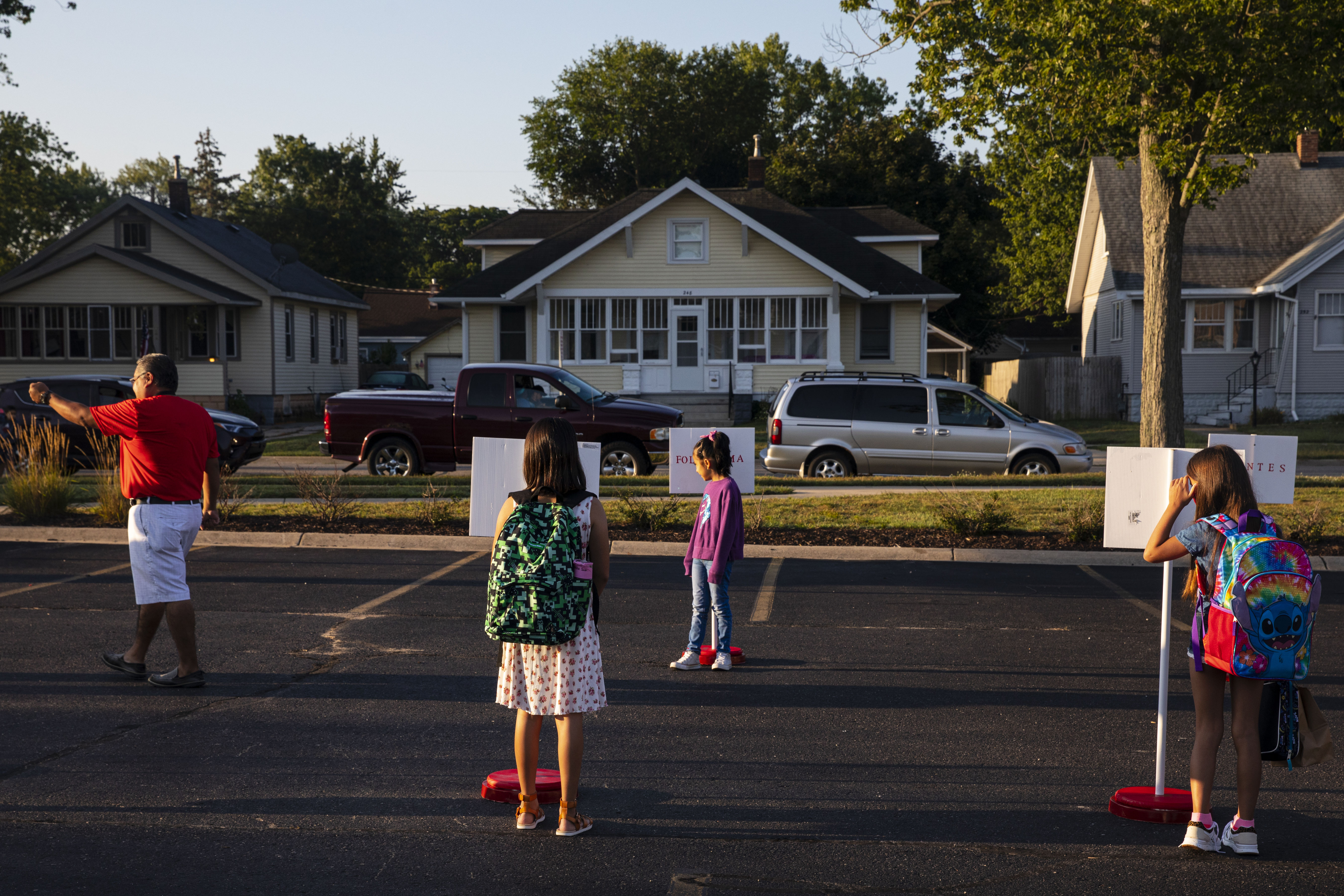 Elementary students head back to school in Holland - mlive.com