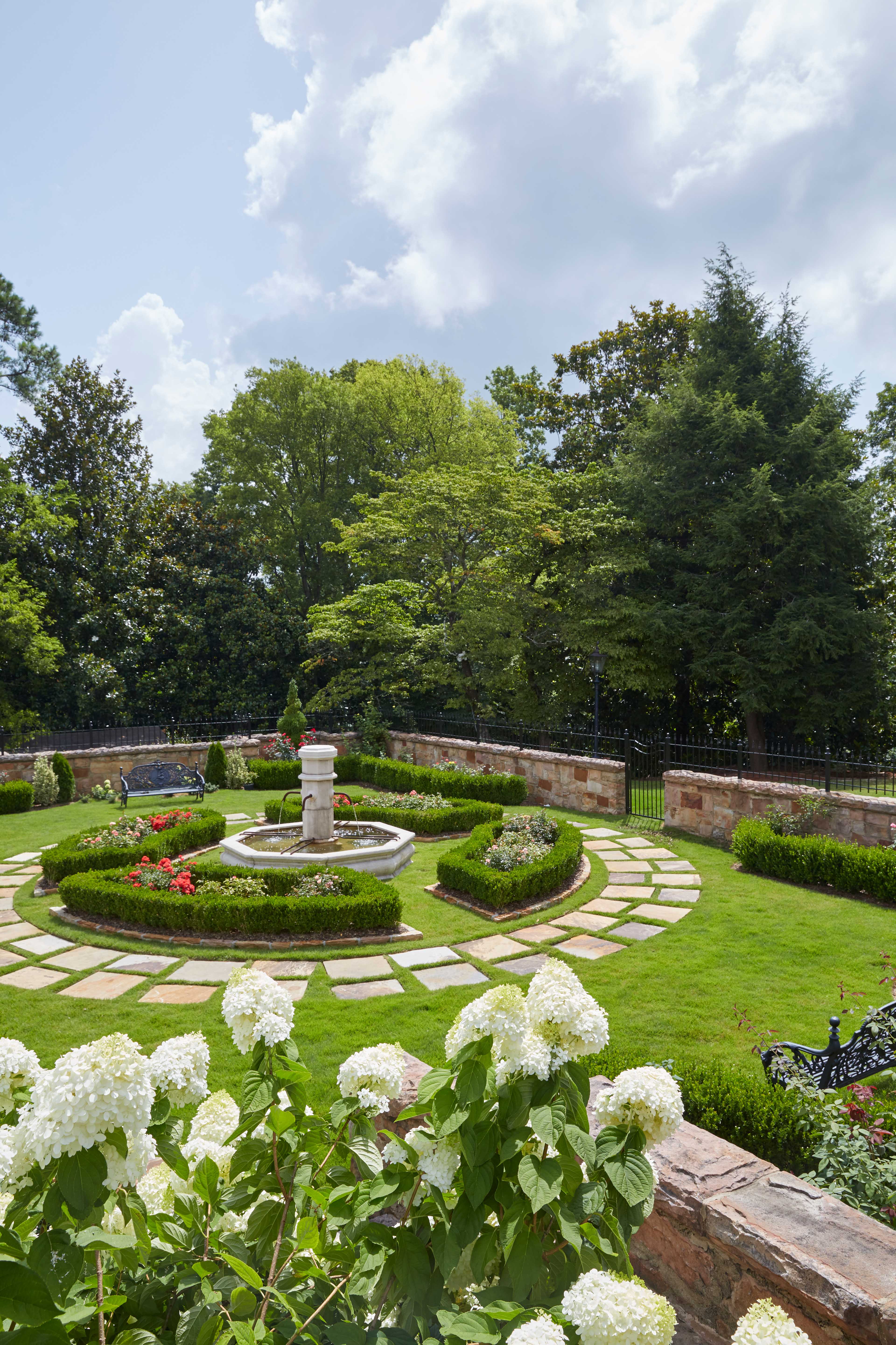 Historic Redmont Park Estate - al.com