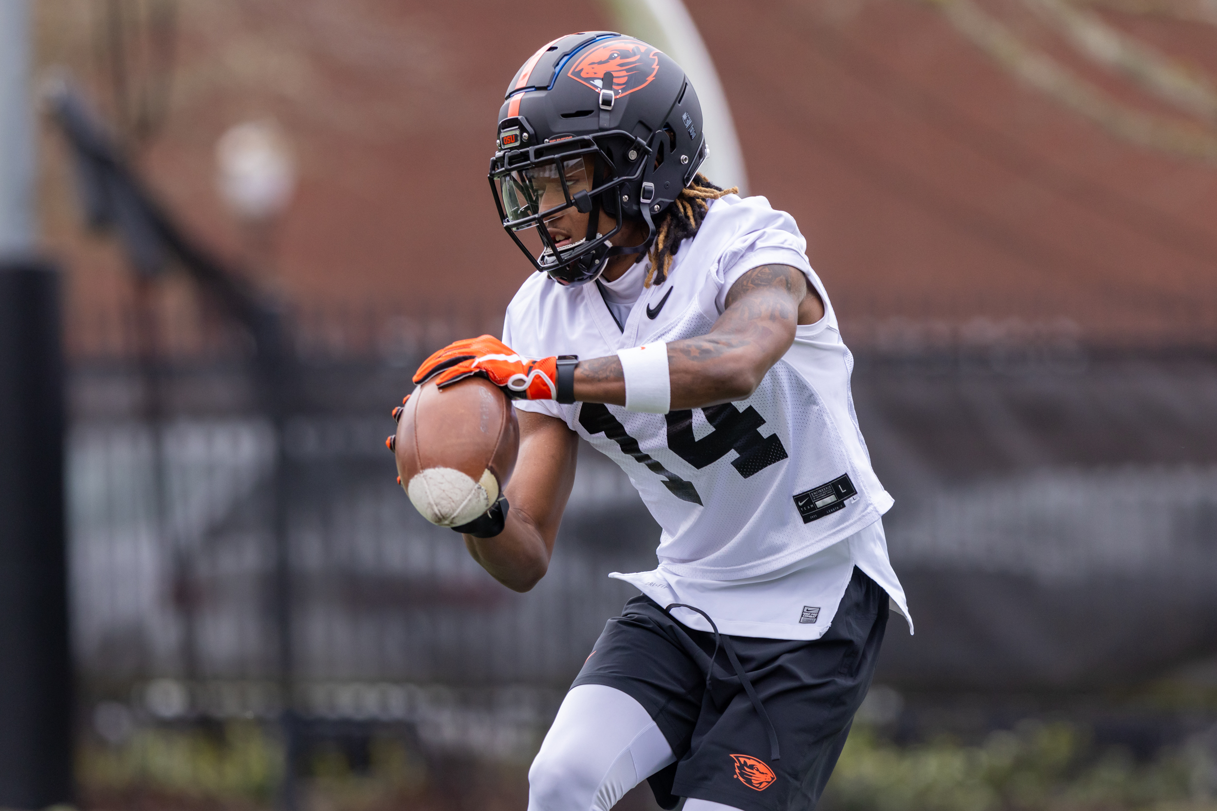 Oregon State Beavers, coach Trent Bray open spring football practice ...