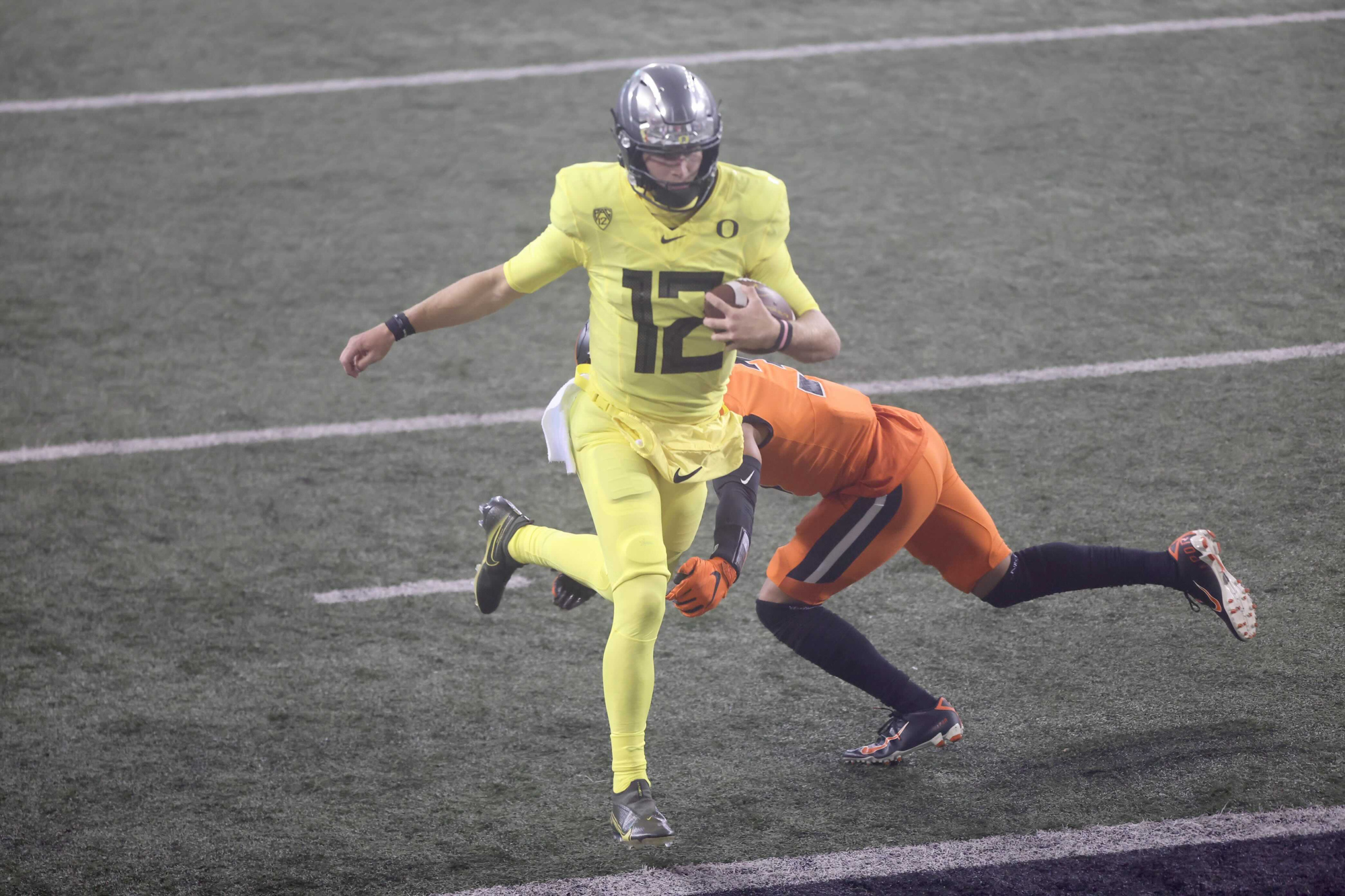 Oregon Ducks vs. Oregon State Beavers football: Nov. 27, 2020 ...