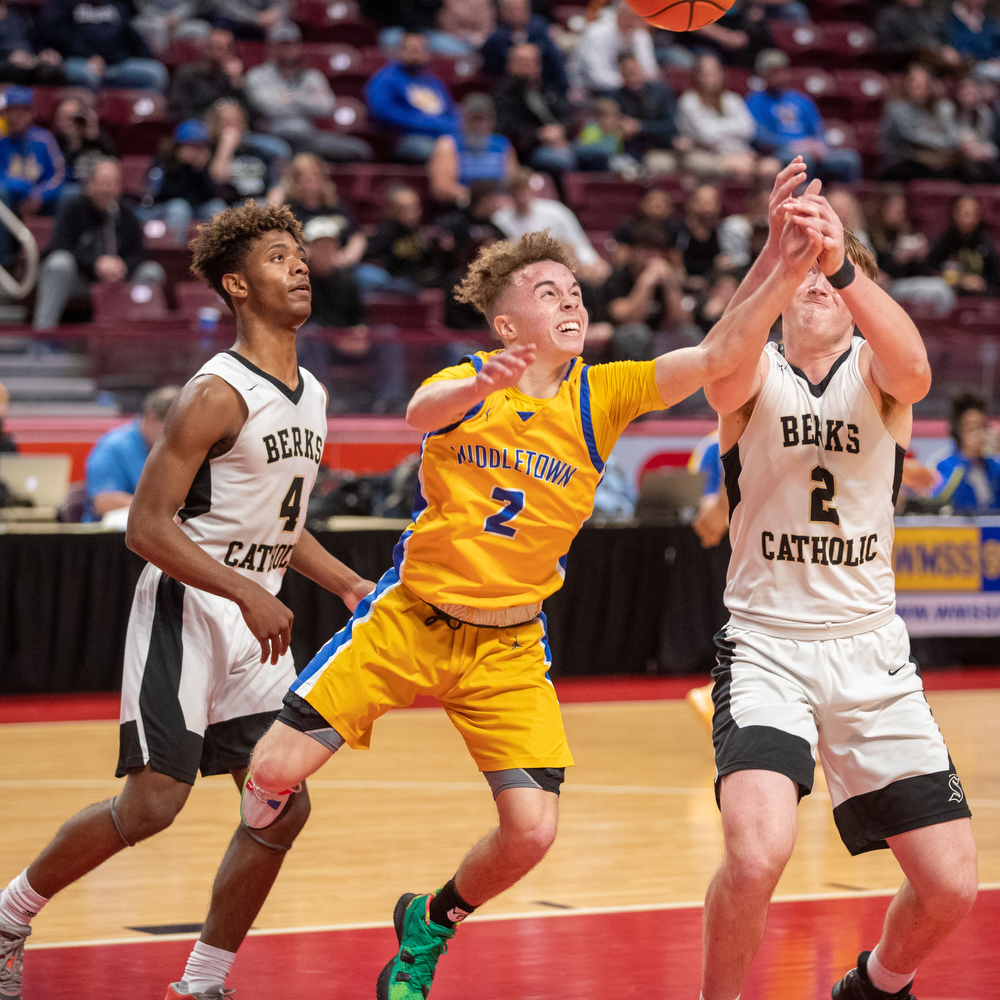 Middletown meets Berks Catholic in the 2022 D3 Title basketball game ...