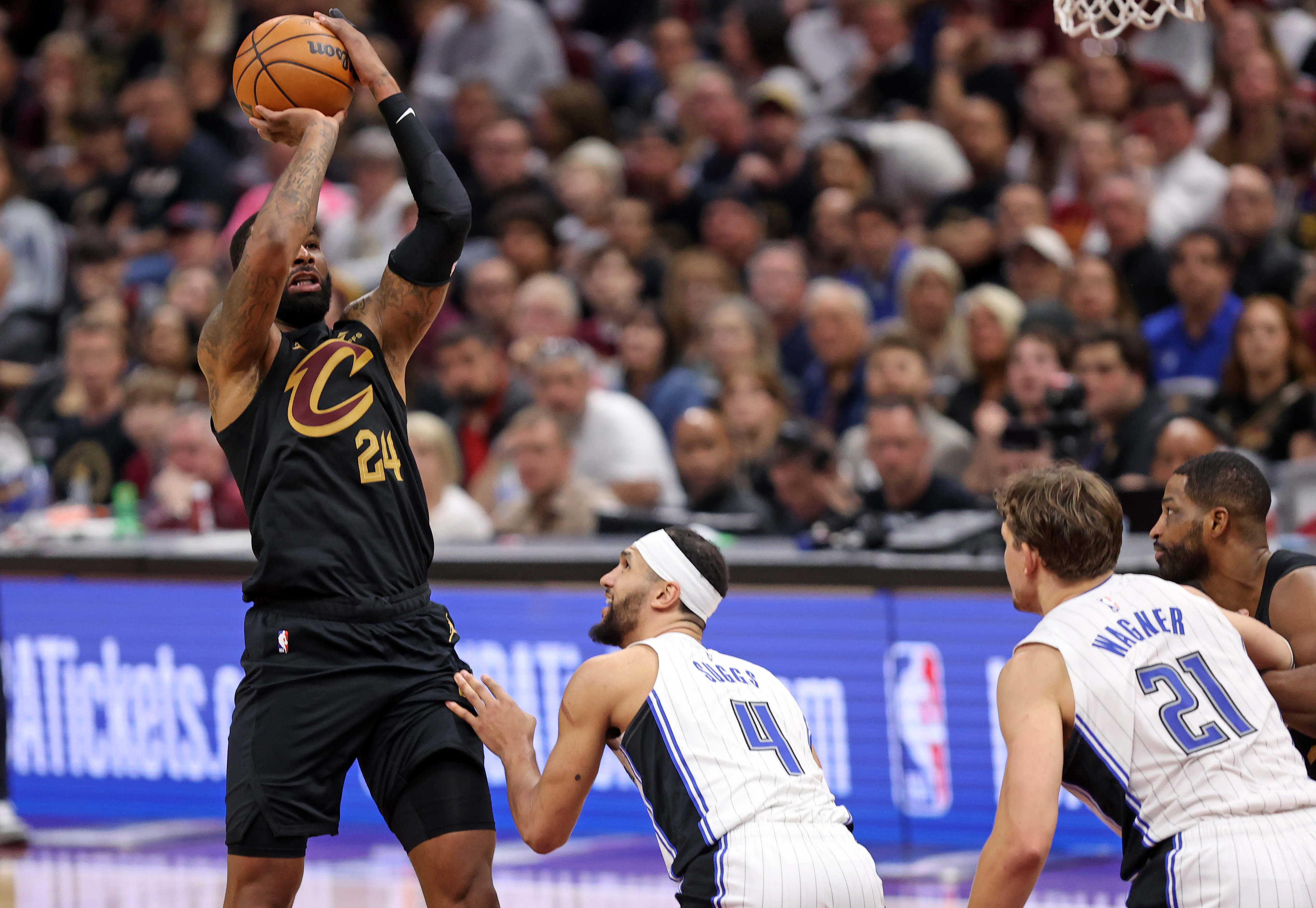 Cleveland Cavaliers vs. Orlando Magic, NBA playoffs round 1, game 5 ...