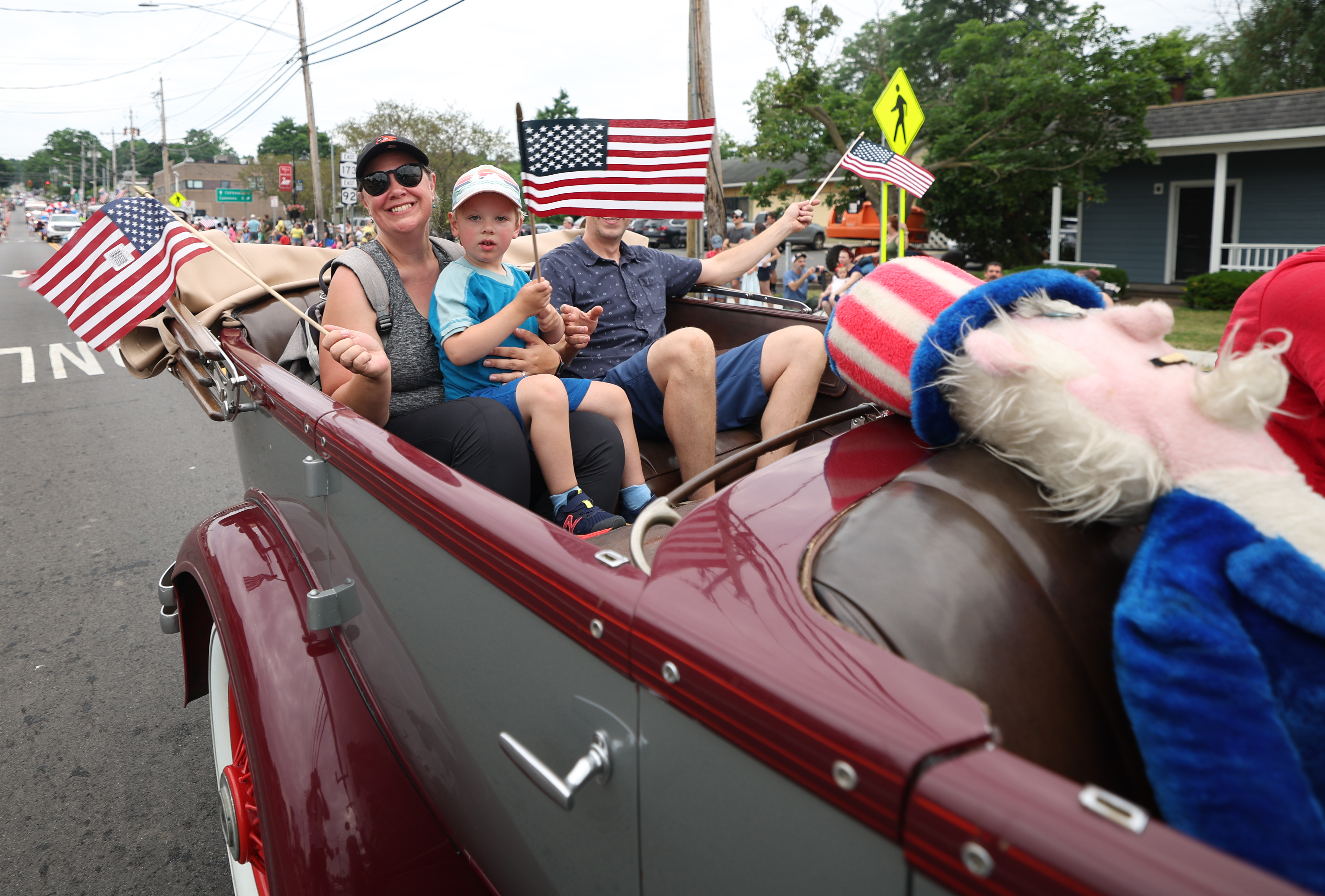 Manlius Fourth of July Parade dazzles young and old - syracuse.com