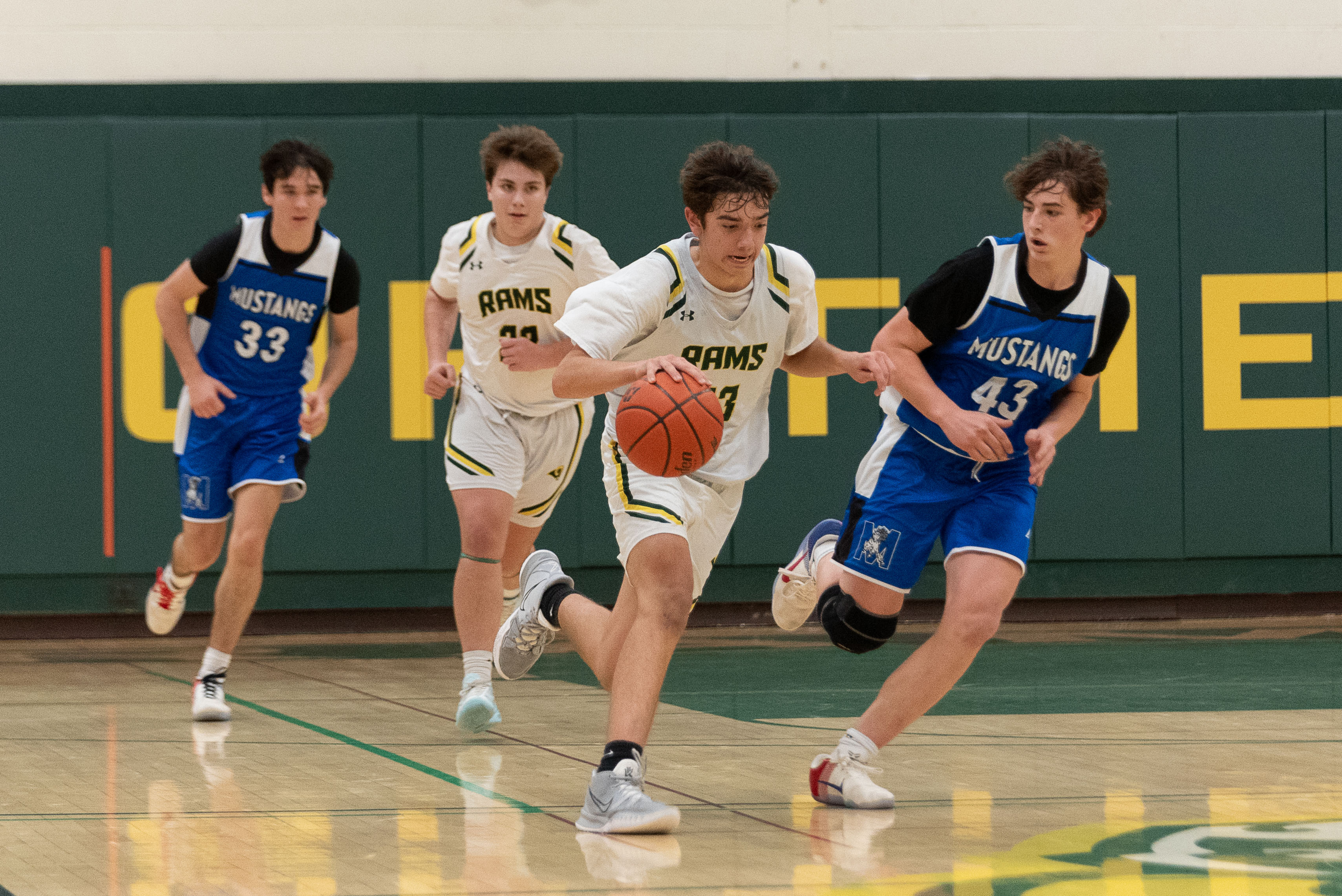 12-18-23 Southwick Regional High vs Monson High Boys Basketball ...