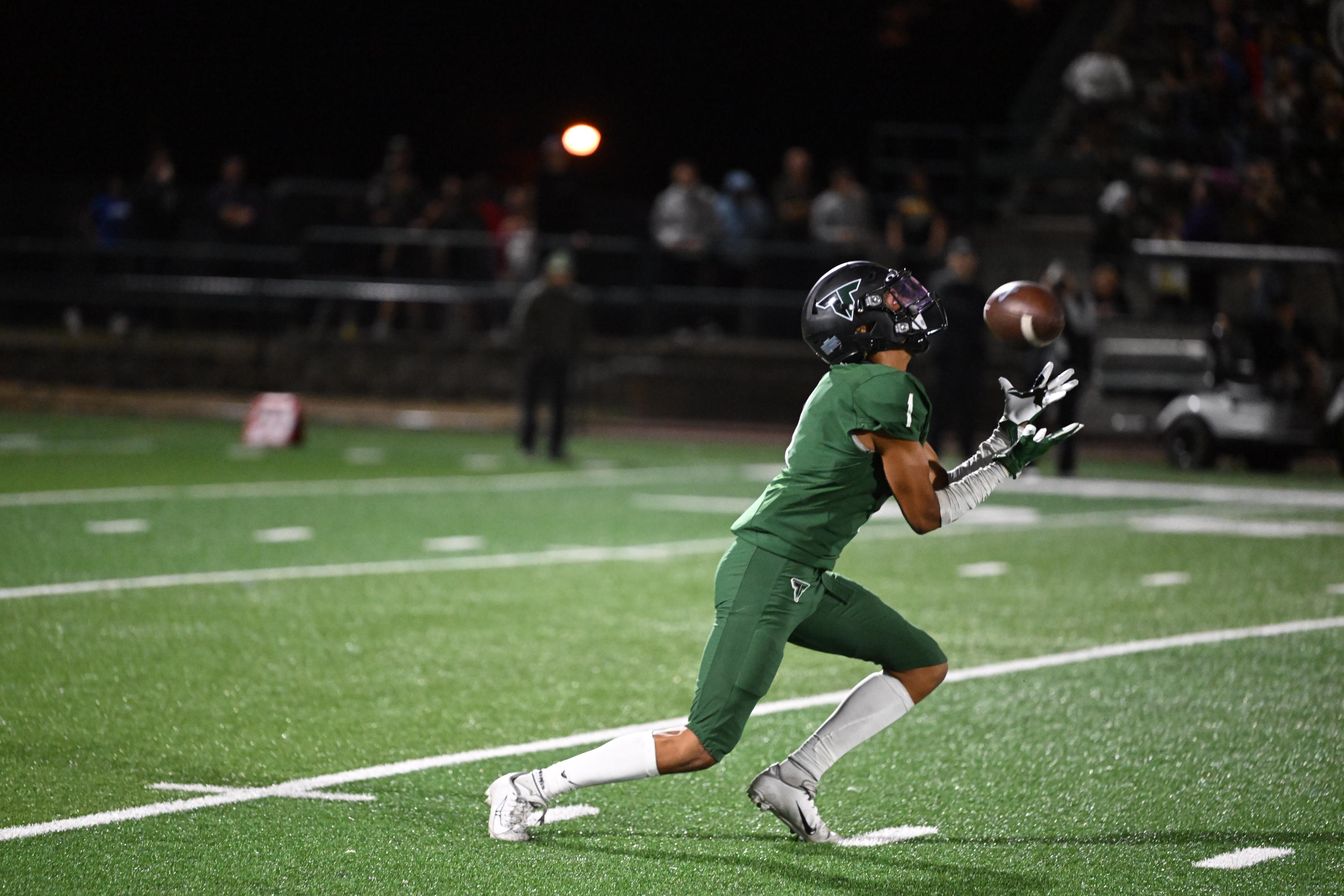 Tigard Tigers vs Liberty Falcons football - oregonlive.com