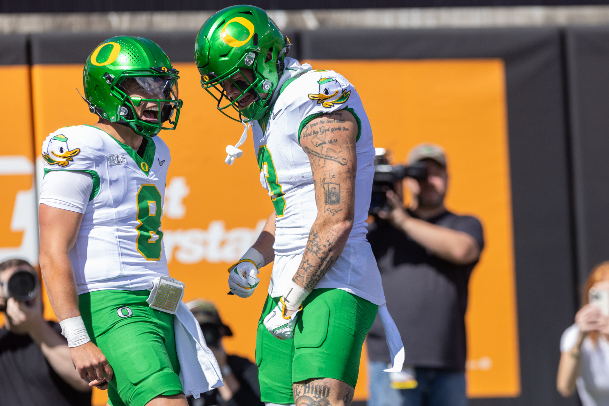 No. 9 Oregon Ducks vs. Oregon State Beavers: Sept. 14, 2024 ...