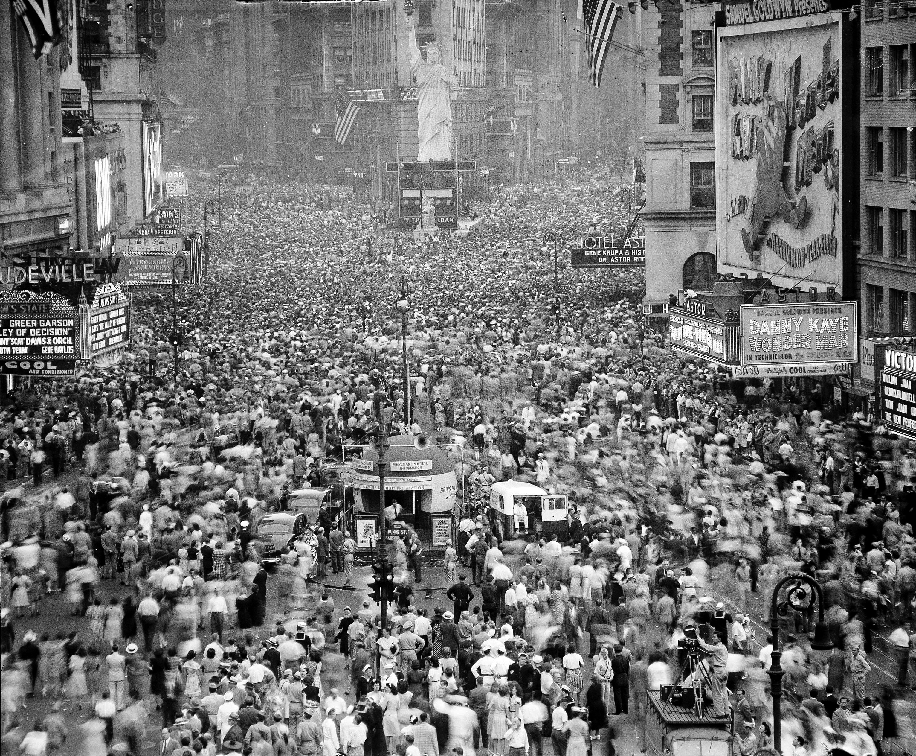 V-J Day in 1945 - pennlive.com