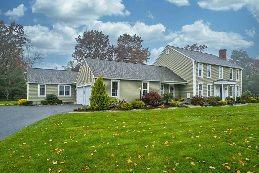 House of the Week: Wilbraham home has in-law apartment with private ...