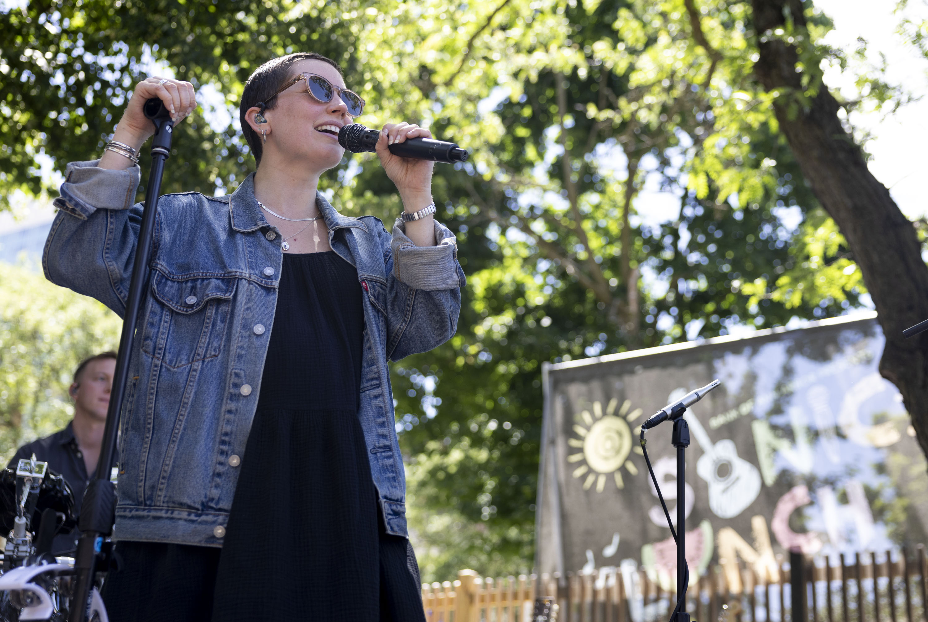 Shaed performs at the first Sonic Lunch concert of the summer - mlive.com