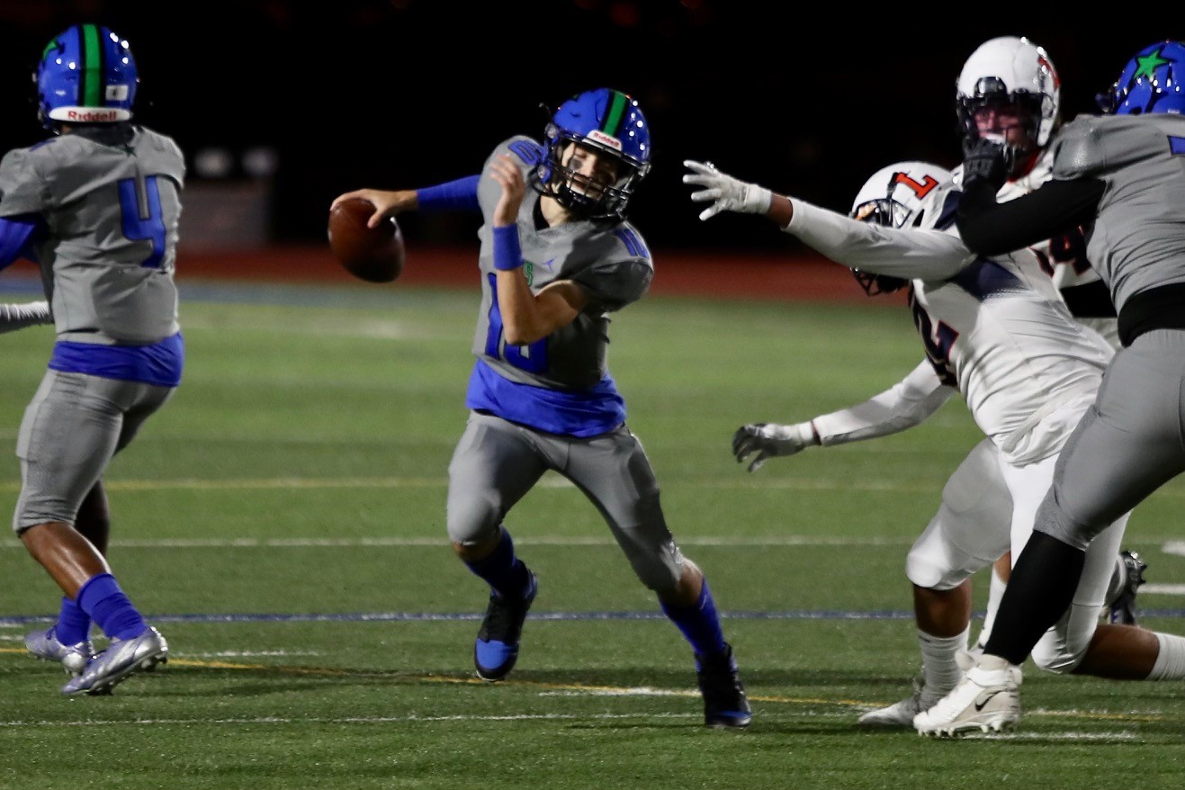 Cicero-North Syracuse vs. Liverpool football - syracuse.com