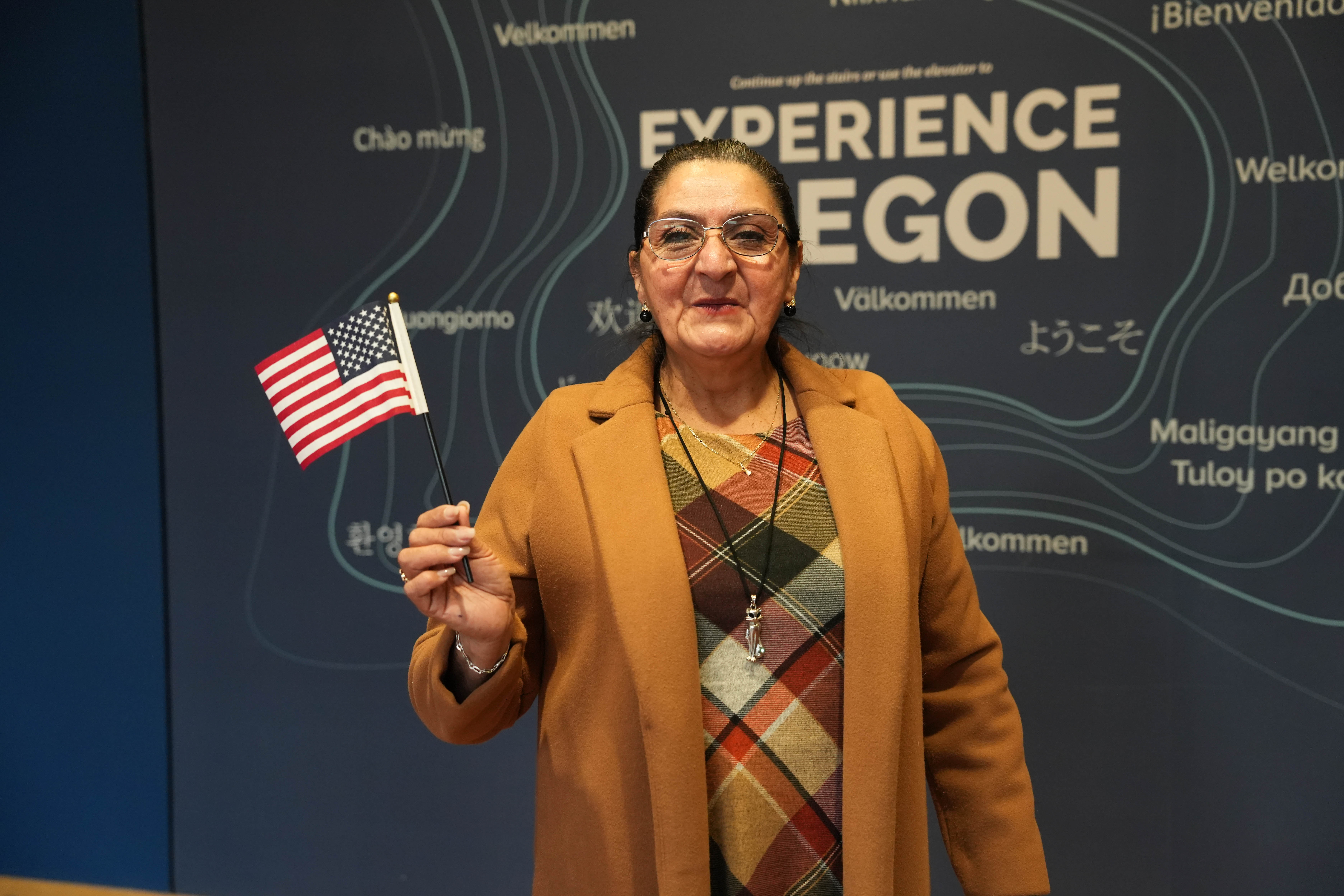 New United States citizens welcomed at Oregon Historical Society ...