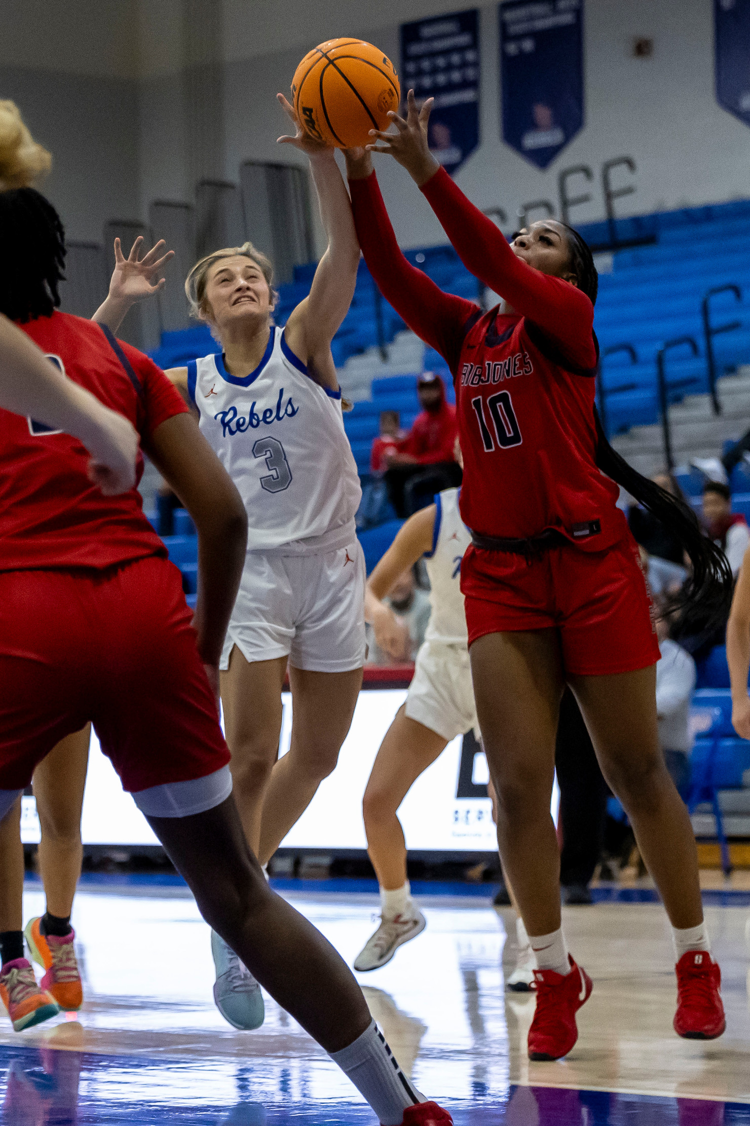 Bob Jones at Vestavia Hills Girls Basketball - al.com