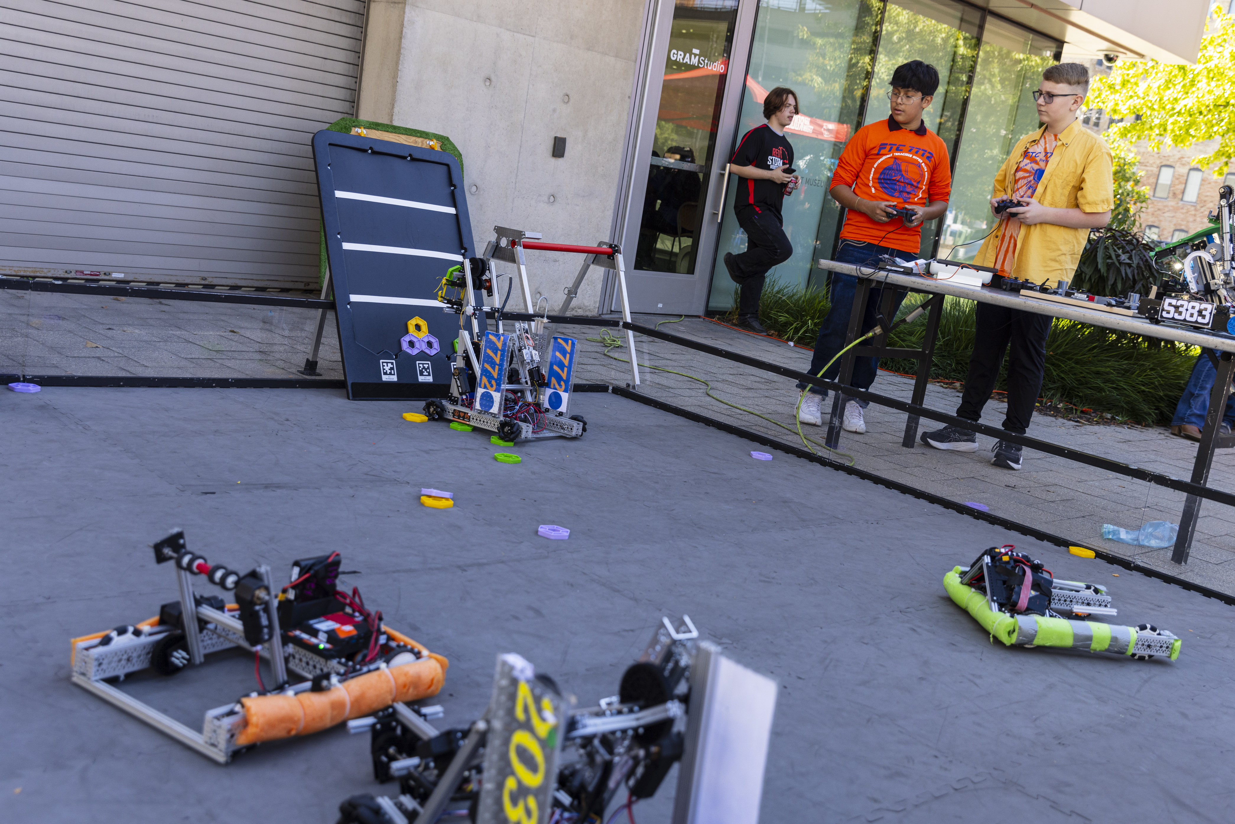 Robots invade Rosa Parks Circle during Robotics Expo and Parade - mlive.com