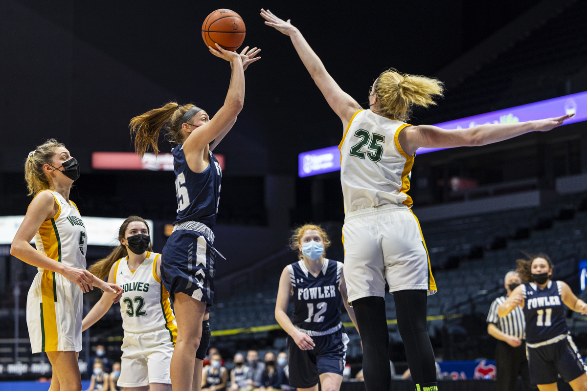 Fowler girls defeat Carney-Nadeau 61-37 to advance to D4 state ...