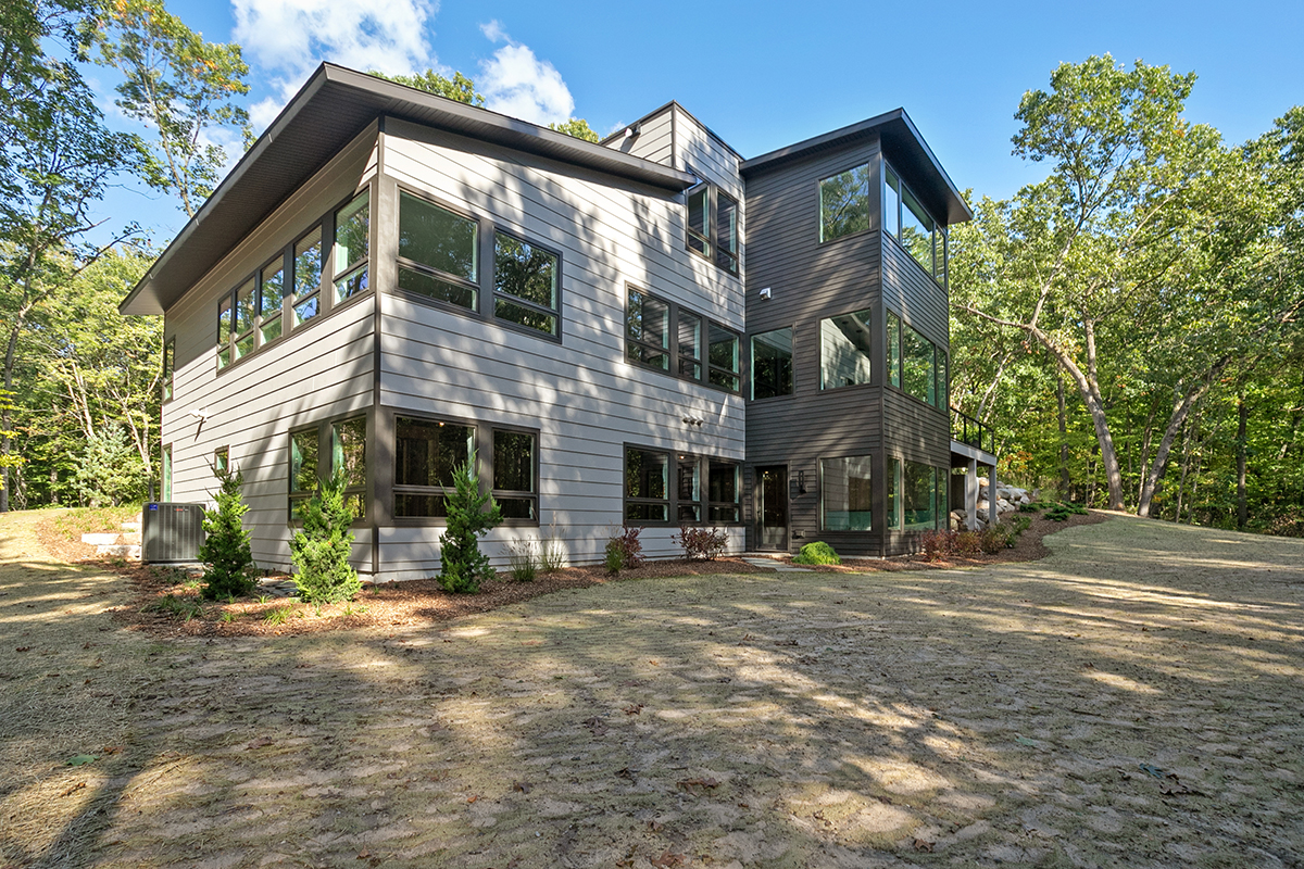 High-tech new home with stunning views listed for $1.4M - mlive.com