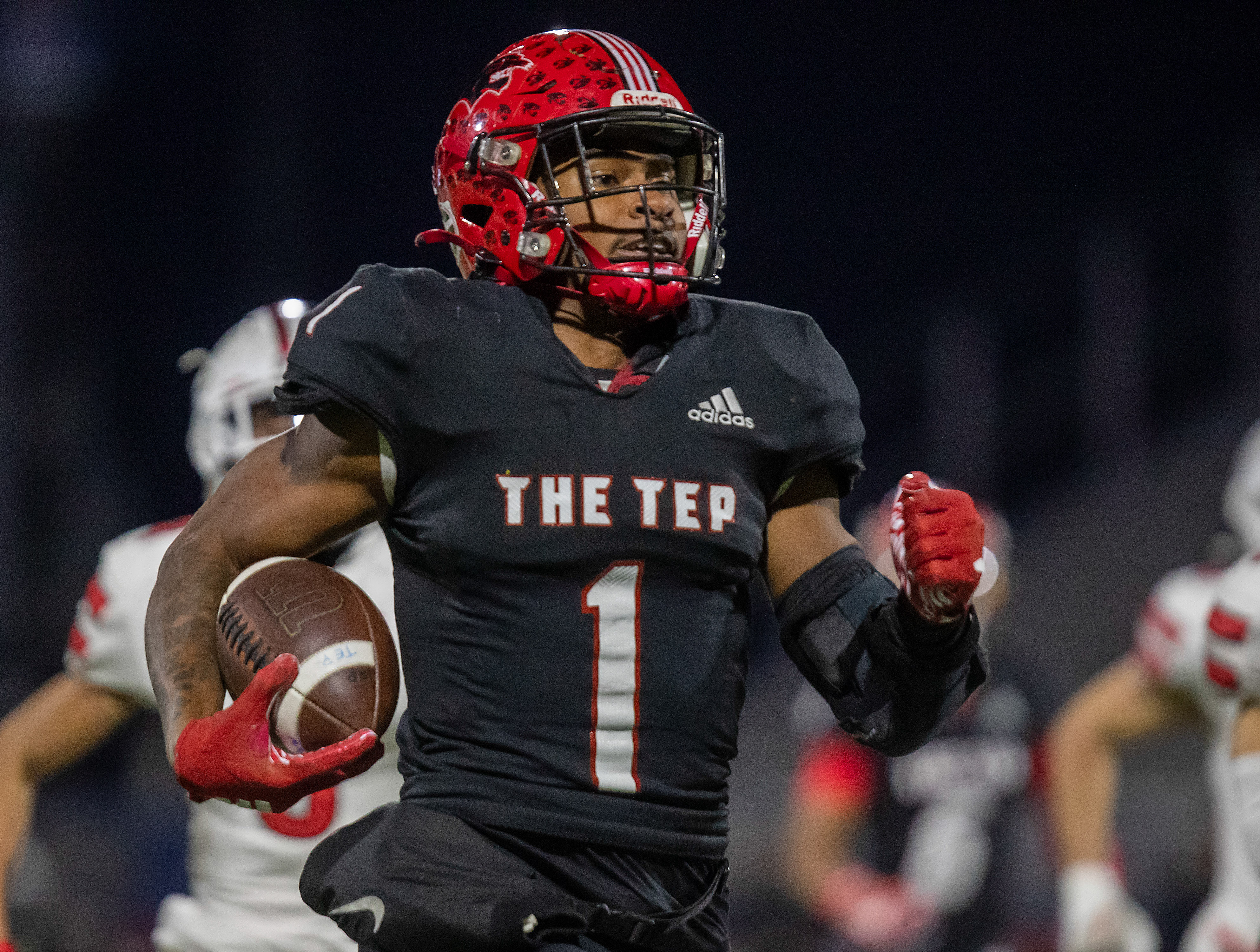Imhotep Charter defeats Peters Twp. 38-13 in PIAA 5A football ...