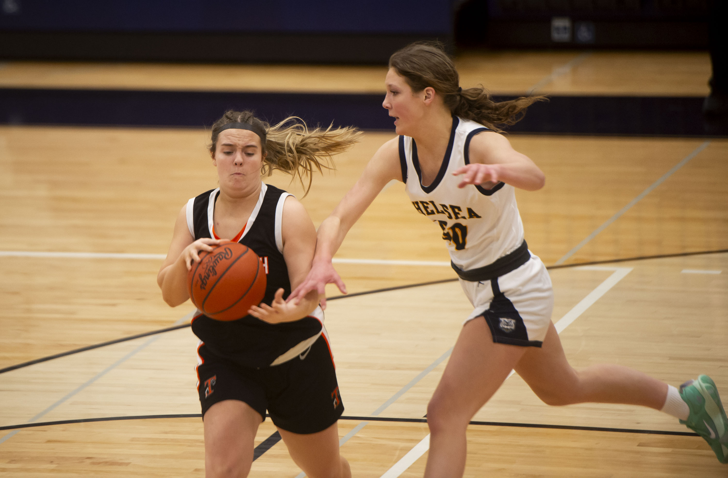 Chelsea girls basketball defeats Tecumseh - mlive.com