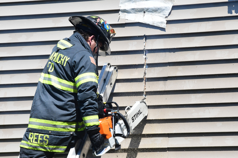 Hackettstown home gutted in afternoon fire - nj.com