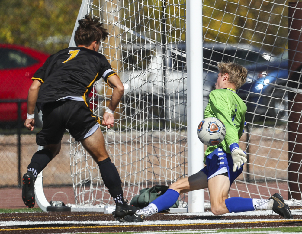 Colonial League boys soccer championship: Southern Lehigh vs ...