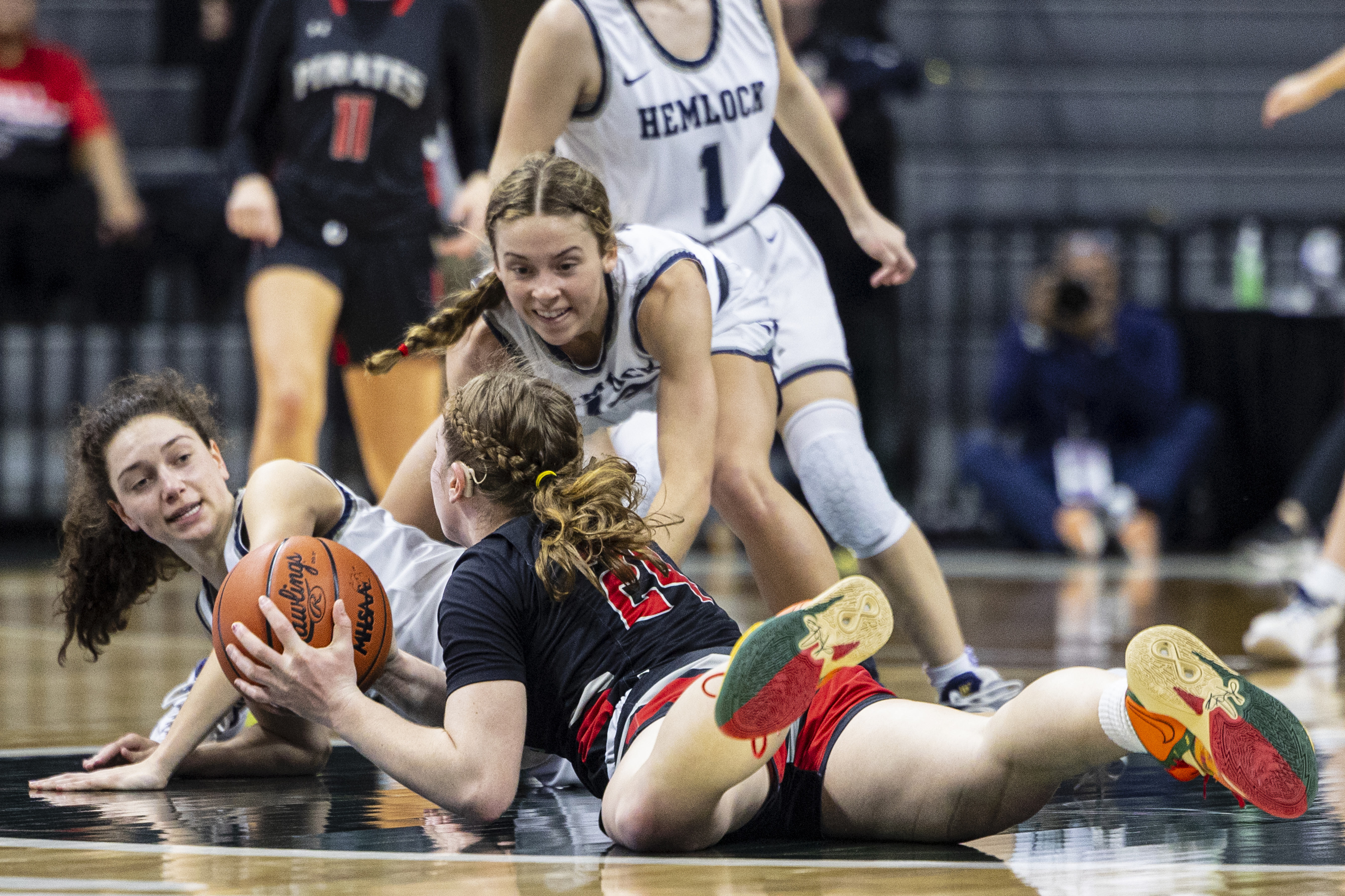 Hemlock rolls past Hart 57-26 in MHSAA D3 girls basketball semifinals ...