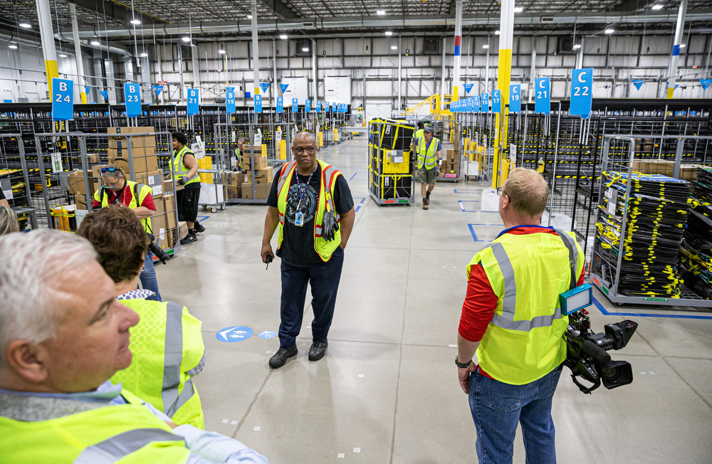 Amazon delivery station tour - pennlive.com