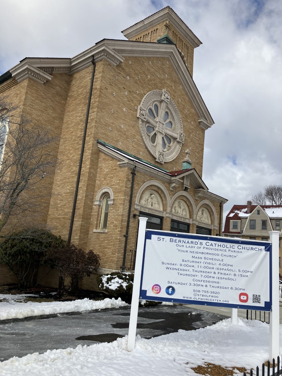 Pews on the move: Northampton donates to Worcester church - masslive.com