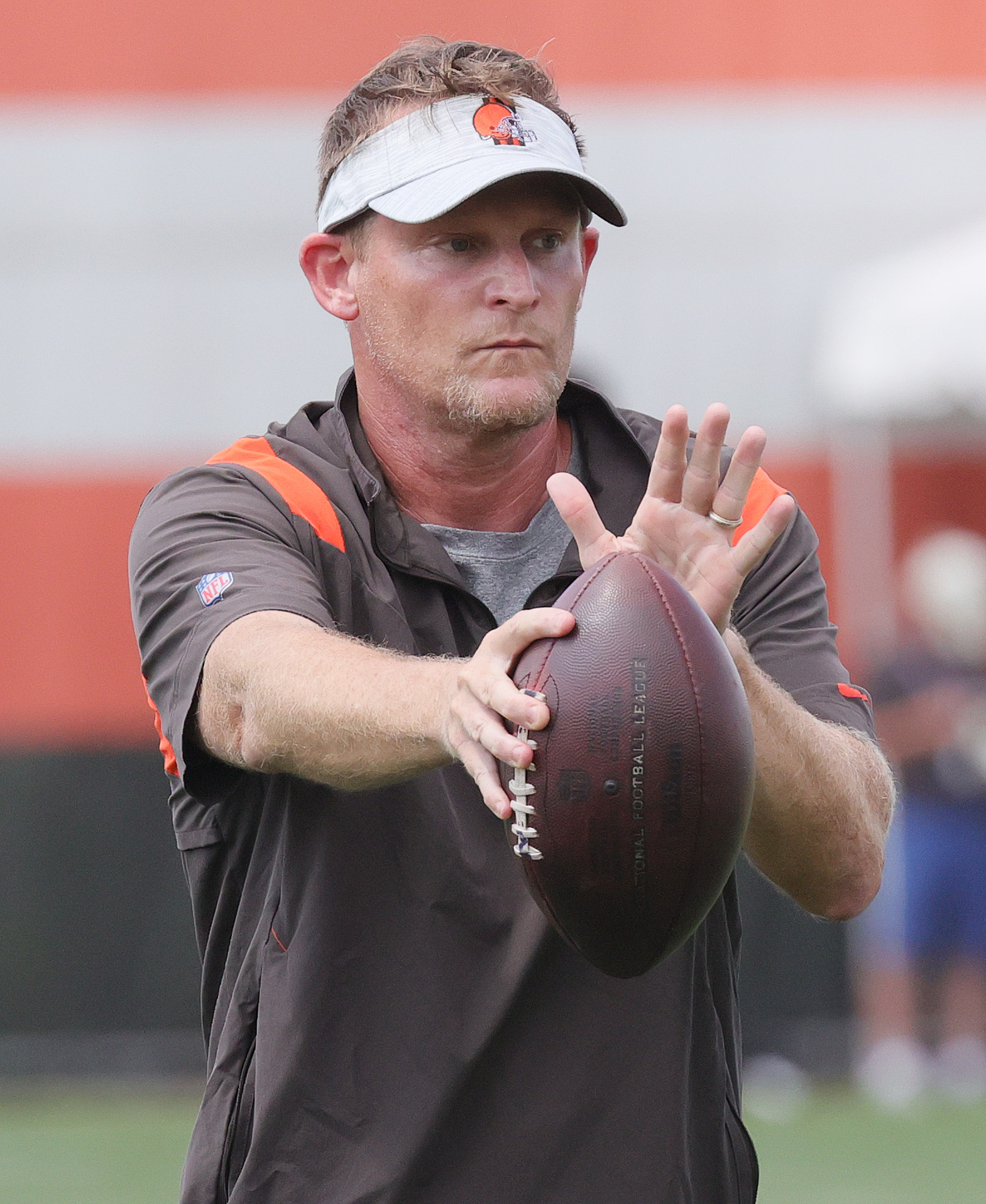 Cleveland Browns linebacker coach Jason Tarver, 2021-2022 - cleveland.com