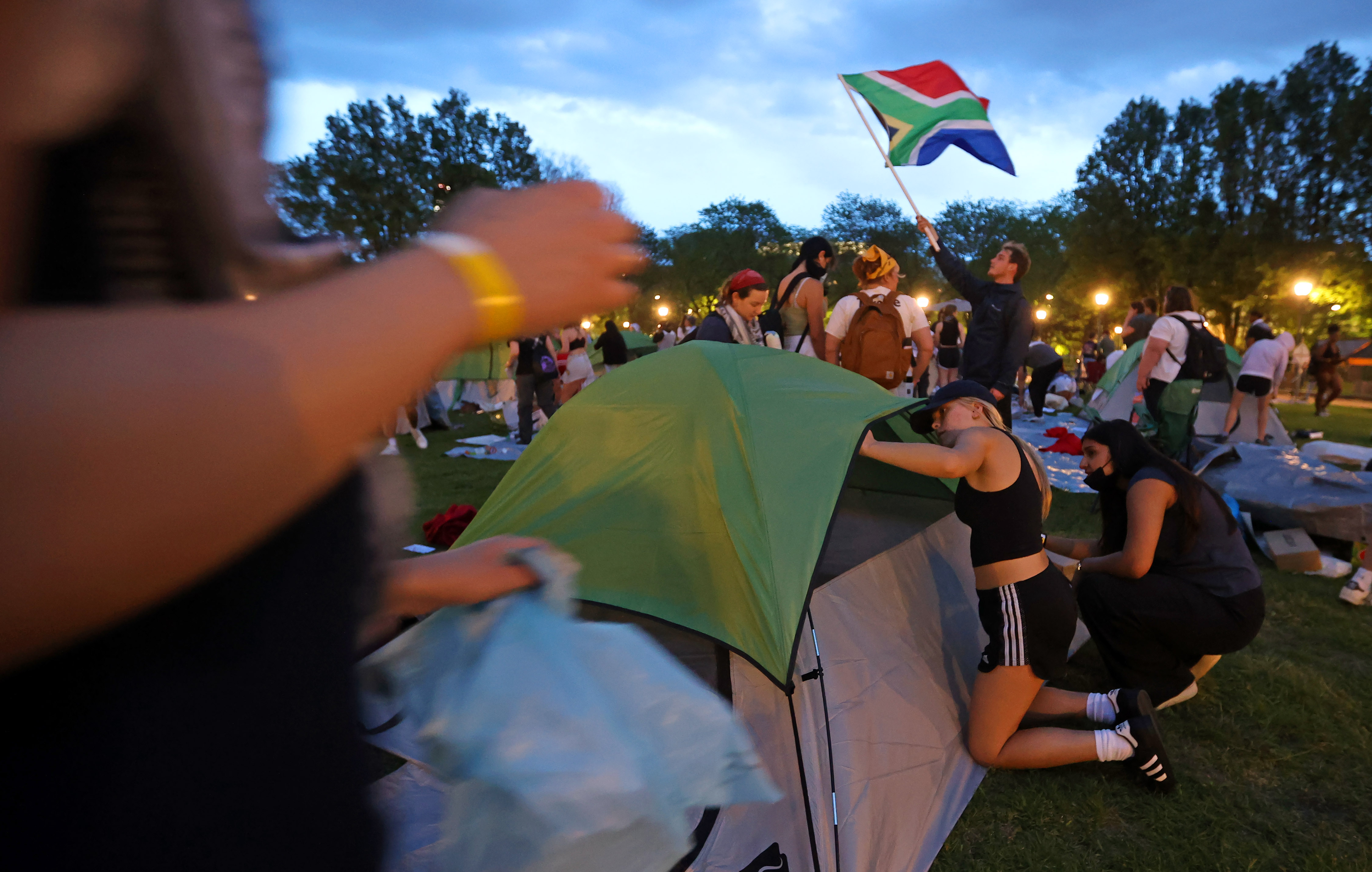 Pro-Palestine demonstrators stay the night at Case Western Reserve ...