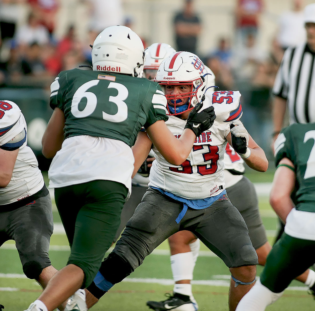 West Springfield vs Minnechaug Football 9/13/24 - masslive.com