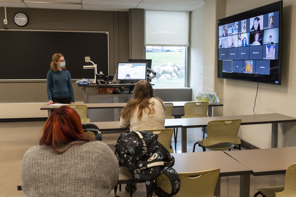 EMU history professor leads “HyFlex” class with in-person and remote ...