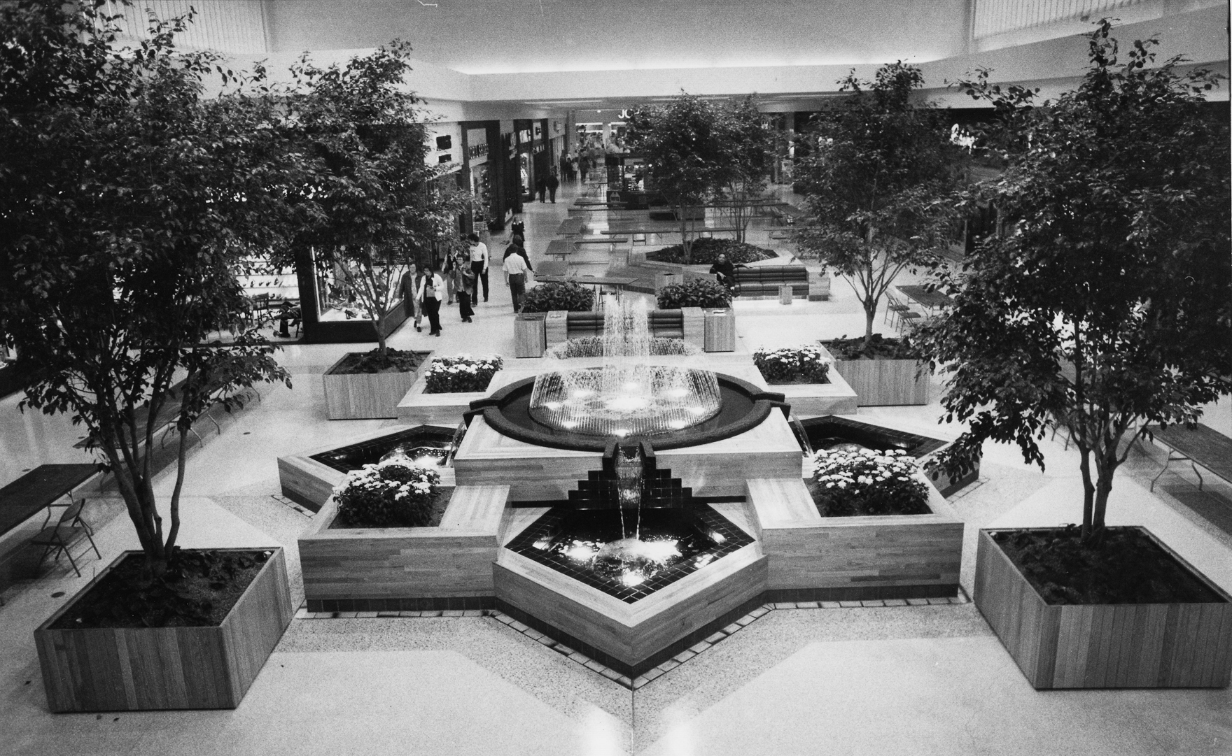See The Westwood Mall Through The Years