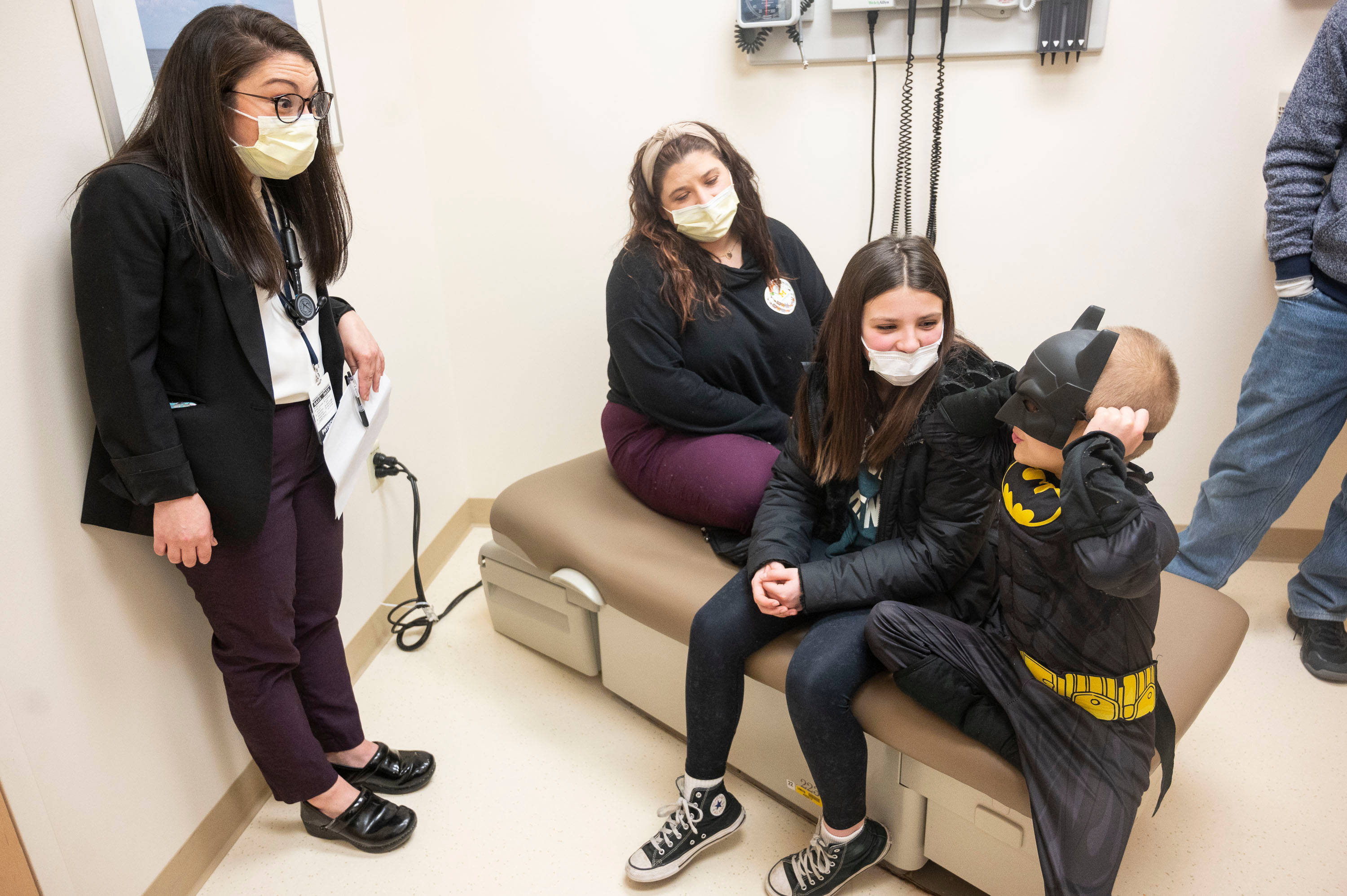 5-year-old Grayson Johnson brings superhero outfits, enthusiasm to C.S ...