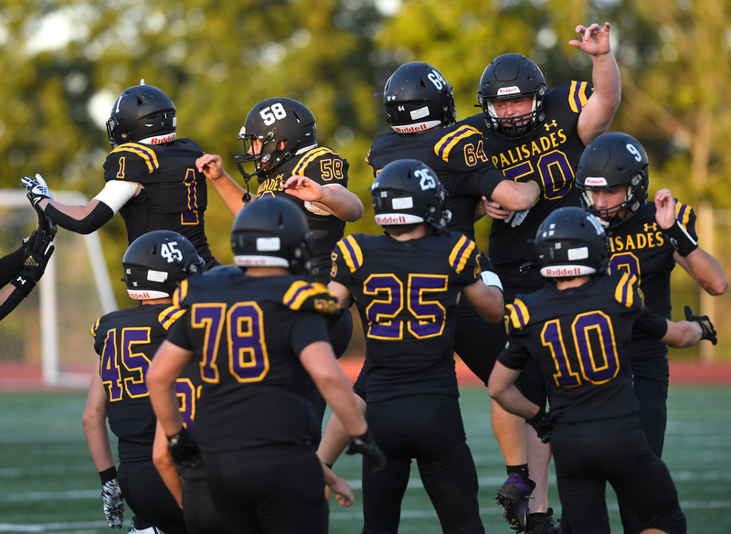 Palisades football hosts Wilson on Sept. 3, 2021 - lehighvalleylive.com