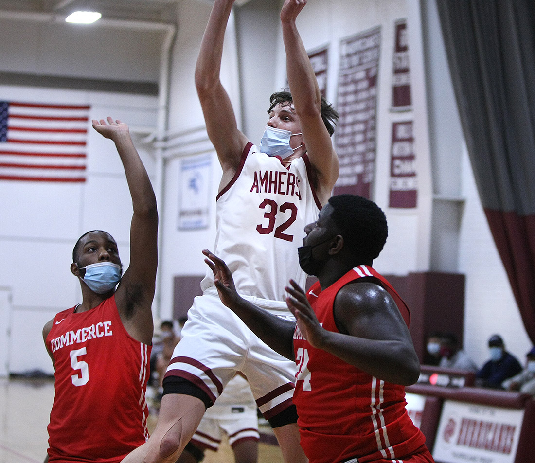 Commerce vs Amherst boys Basketball 2/2/22 - masslive.com