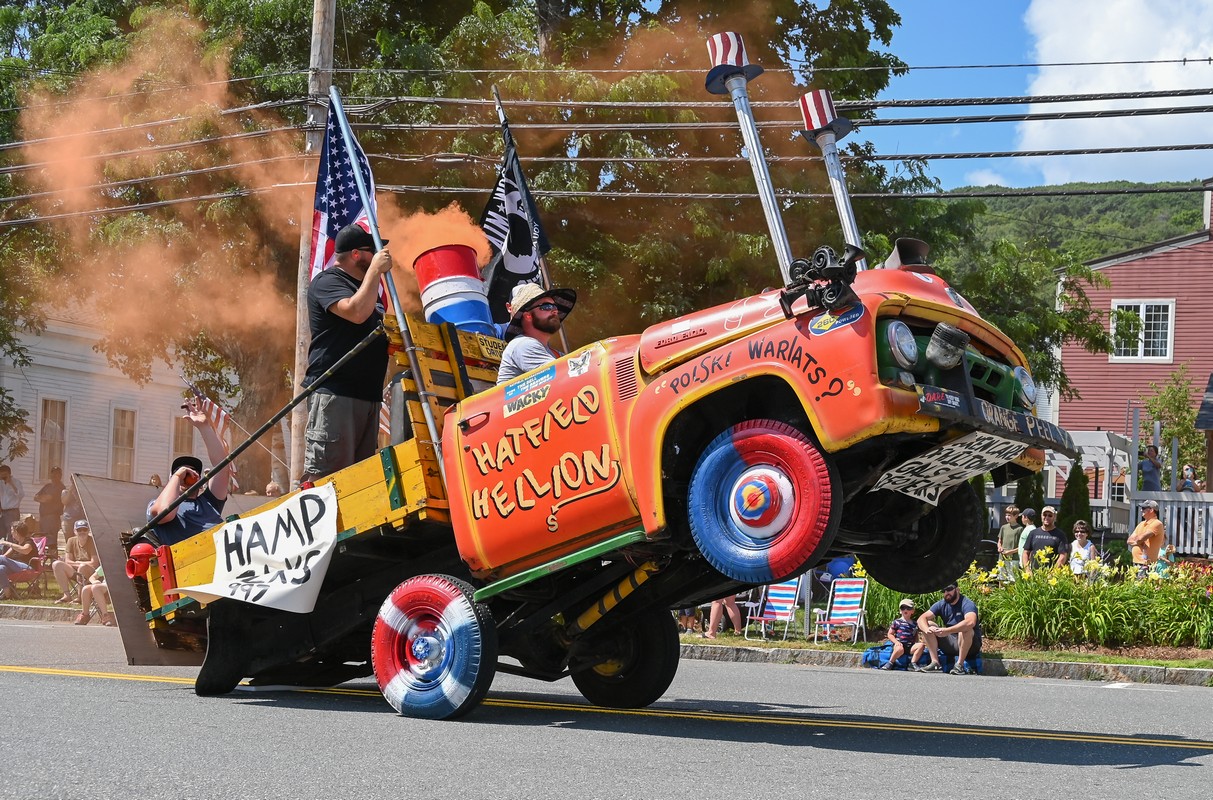 Williamsburg parade marks town’s 250th anniversary (photos) - masslive.com