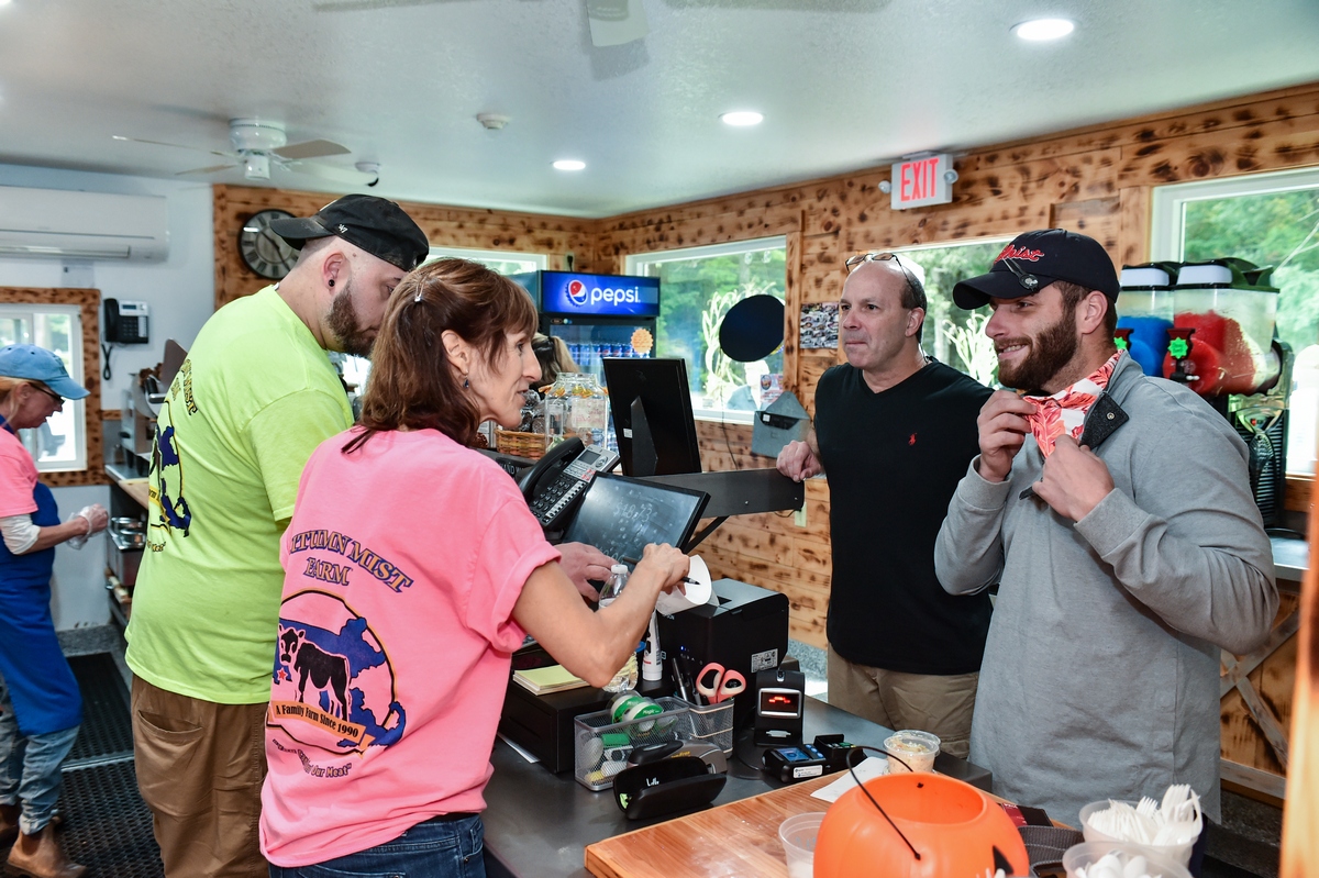 Autumn Mist Farm opens new restaurant and meat store - masslive.com