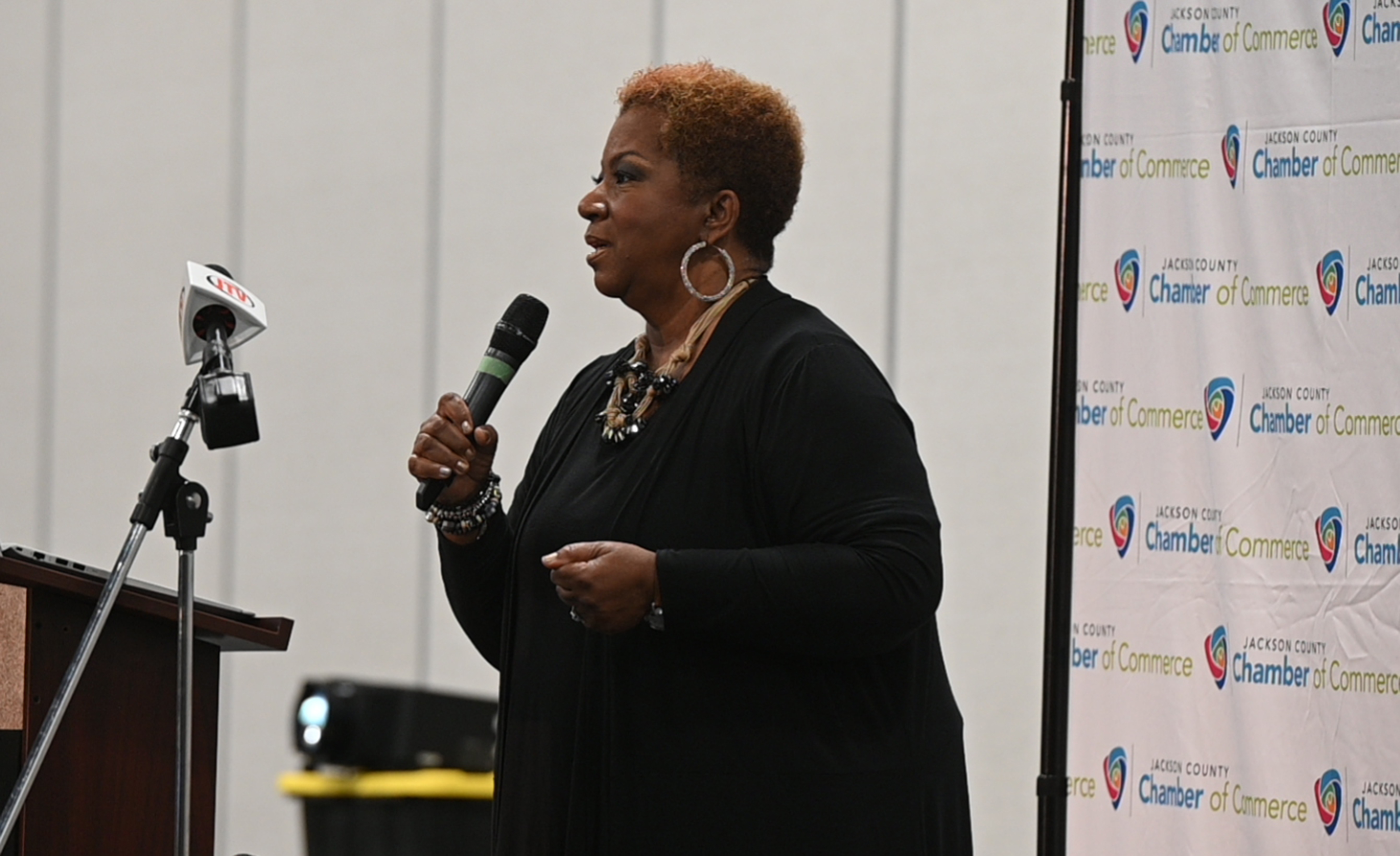 Babbie Mason speaks at MLK Diversity Celebration in Jackson - mlive.com