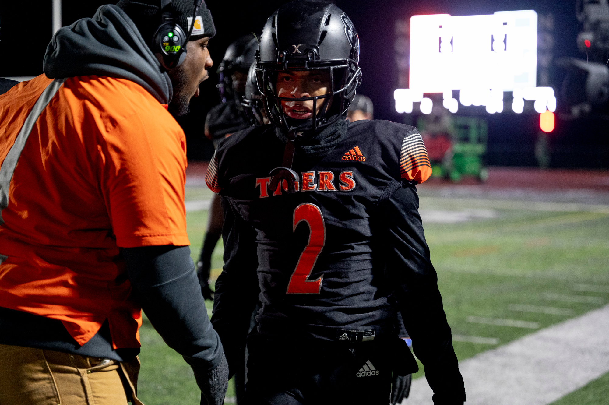 Belleville vs. Cass Tech state semifinal football - mlive.com