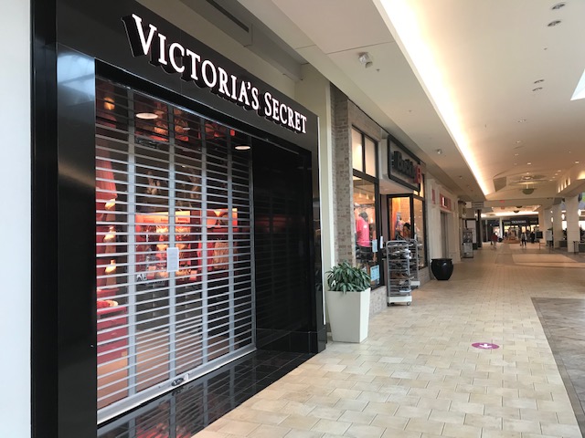 Summit Mall reopens - cleveland.com