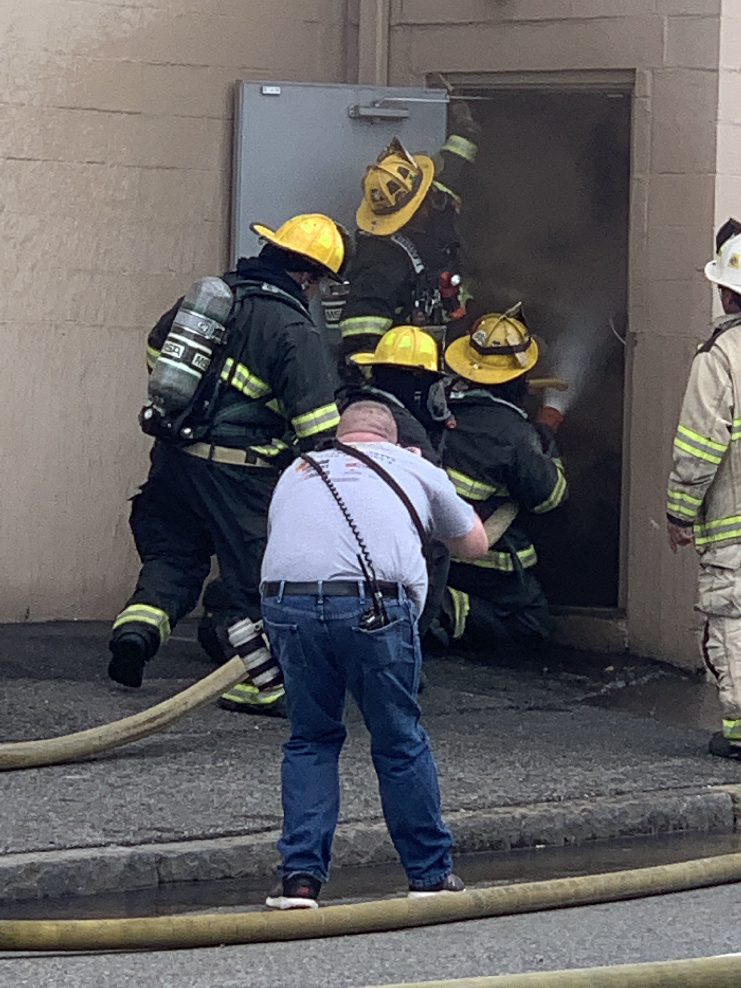Firefighters battle blaze at cold storage building in Worcester ...